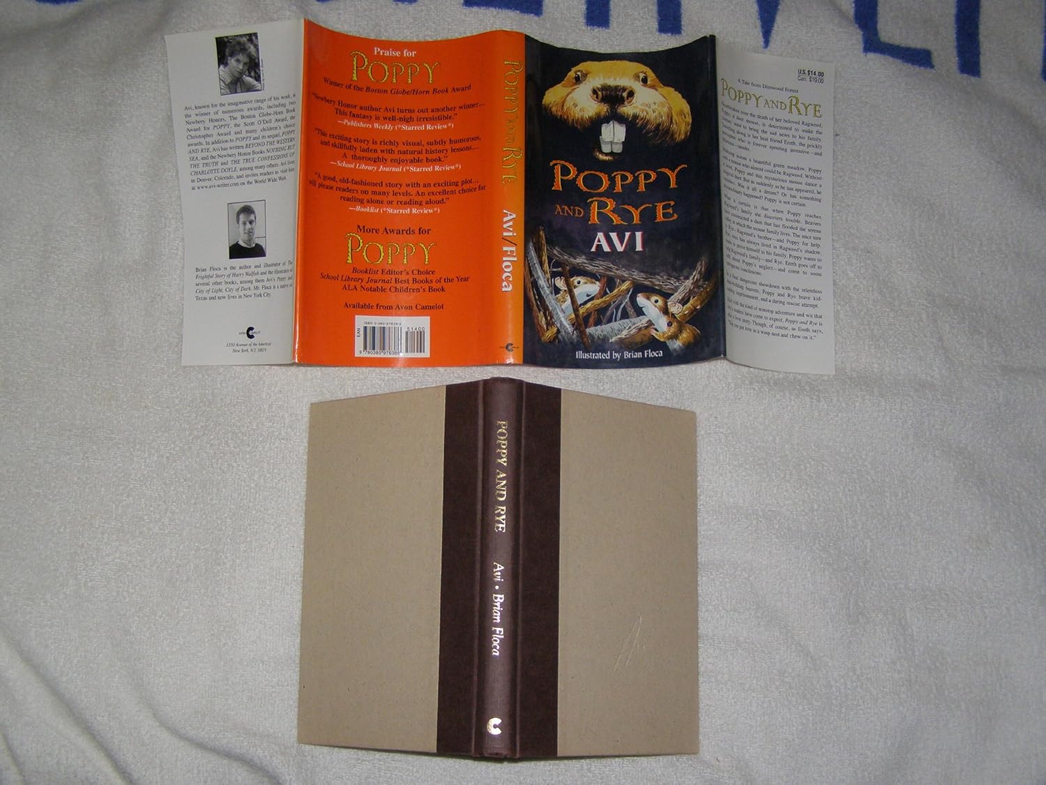 Amazon.com: Poppy and Rye (Poppy, 4): 9780380976386: Avi, Floca, Brian: Books