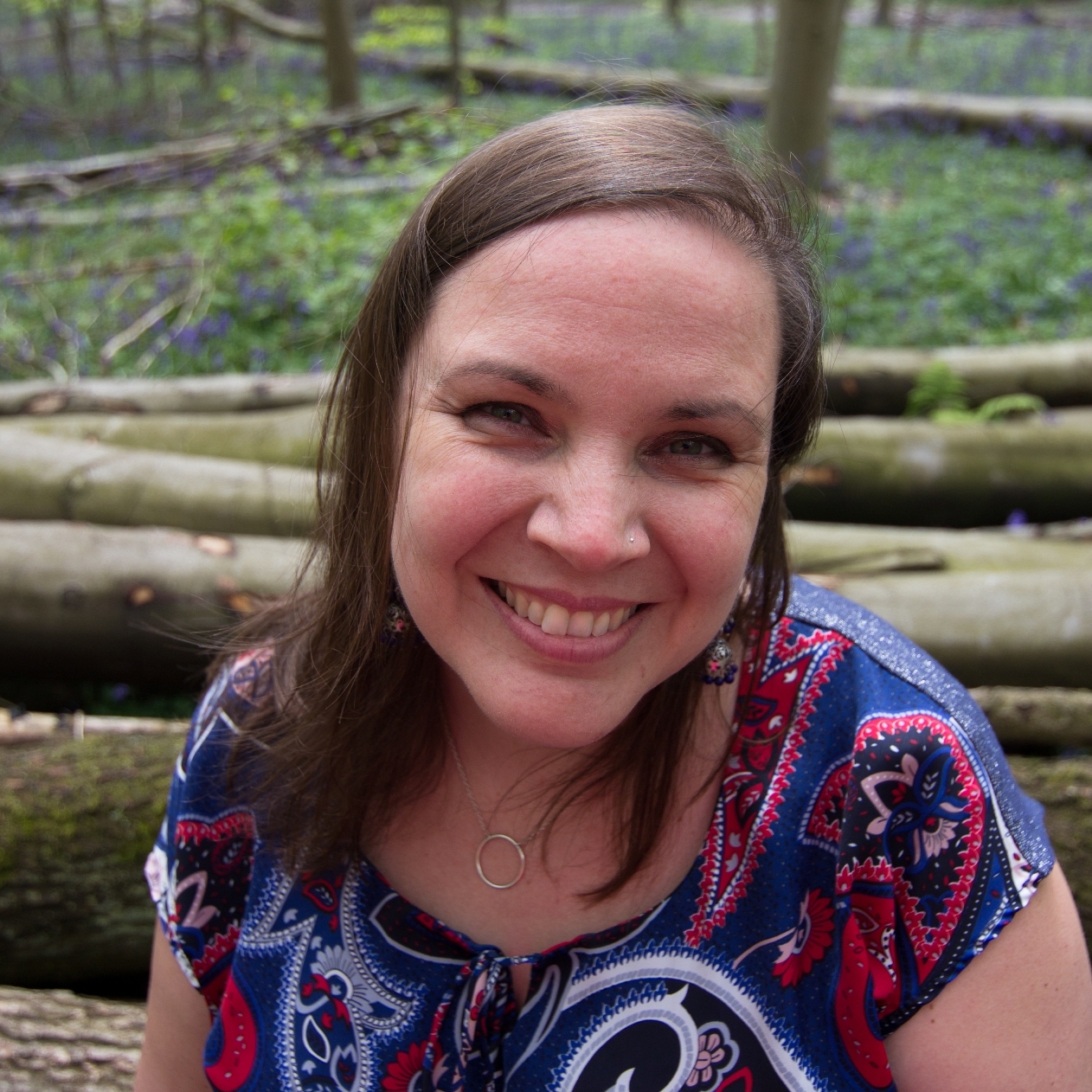 Amazon.com: Ris Phillips: books, biography, latest update