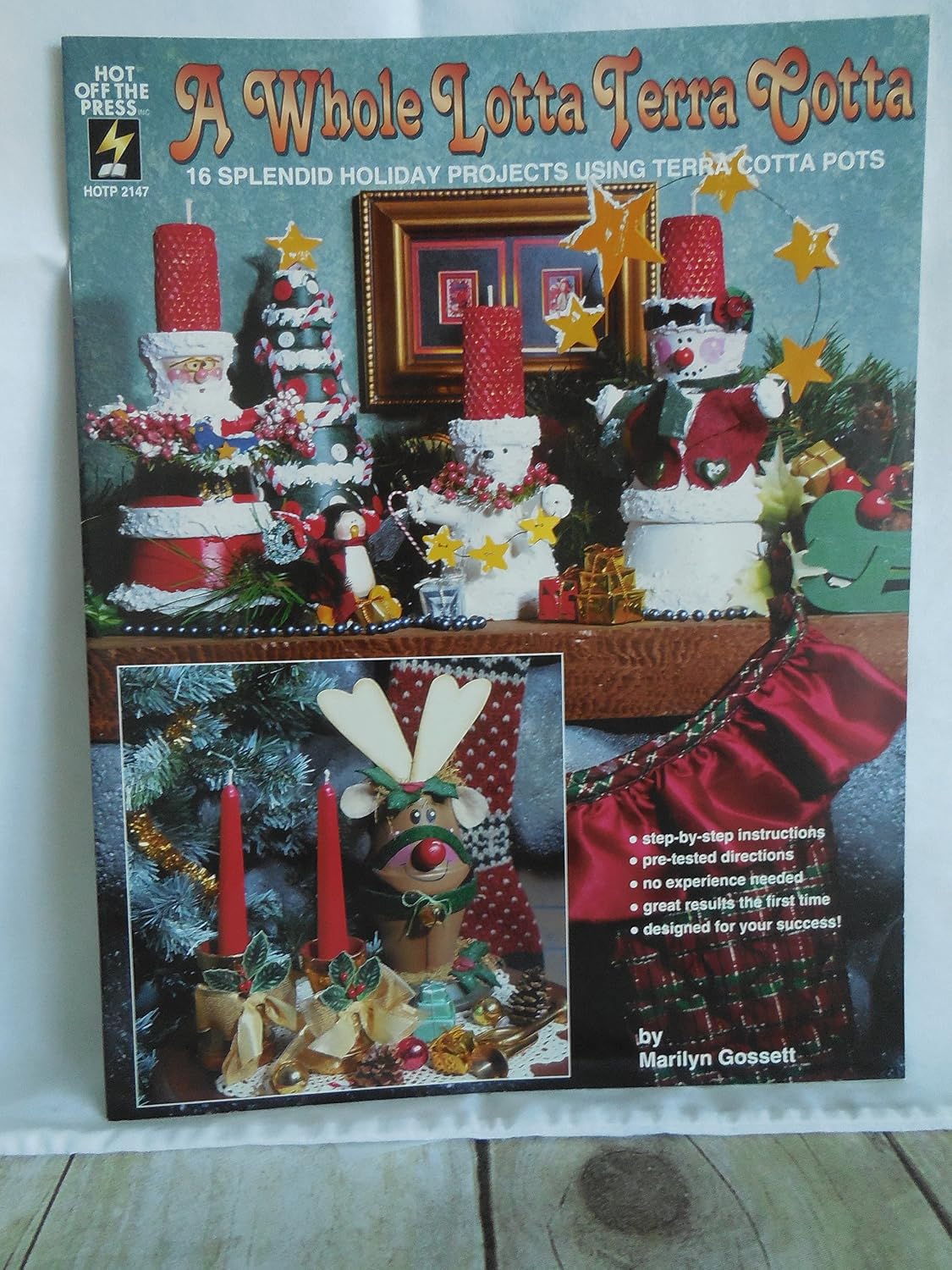 A Whole Lotta Terra Cotta: 16 Splendid Holiday Projects Using Terra ...