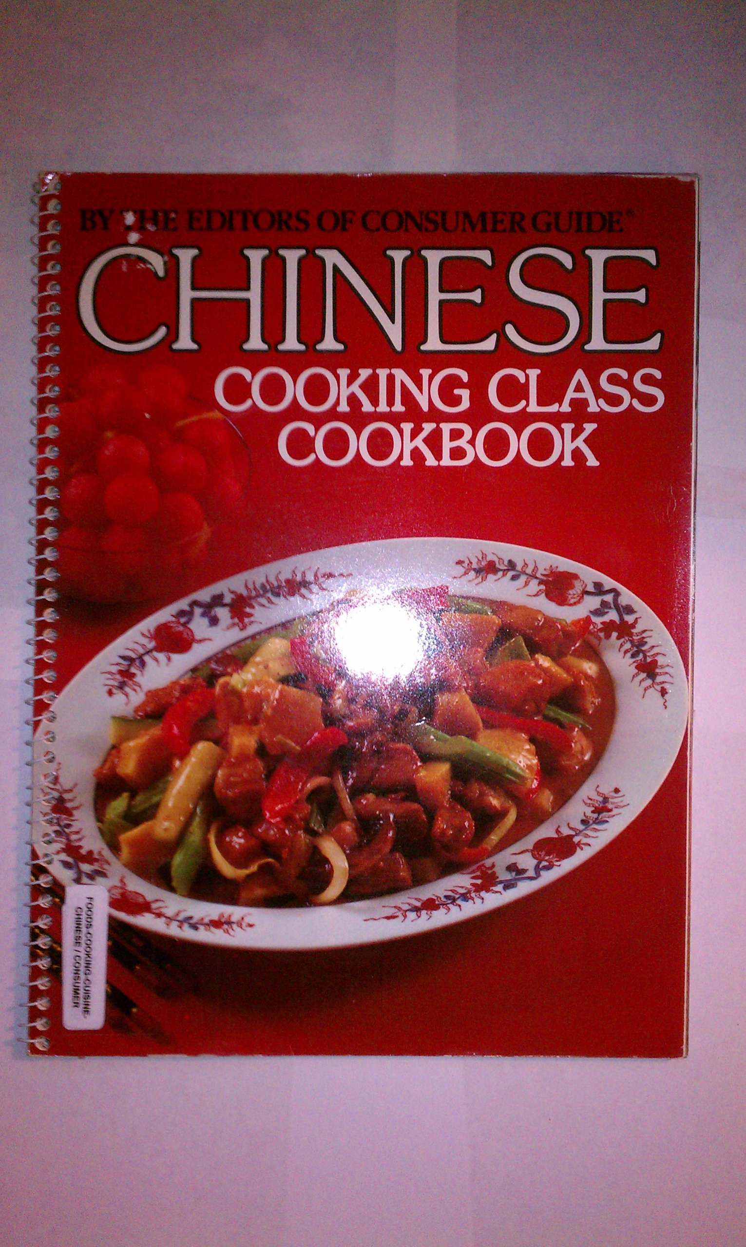 Chinese Cooking Class Cookbook: Consumer Guide: 9780881760026: Amazon ...