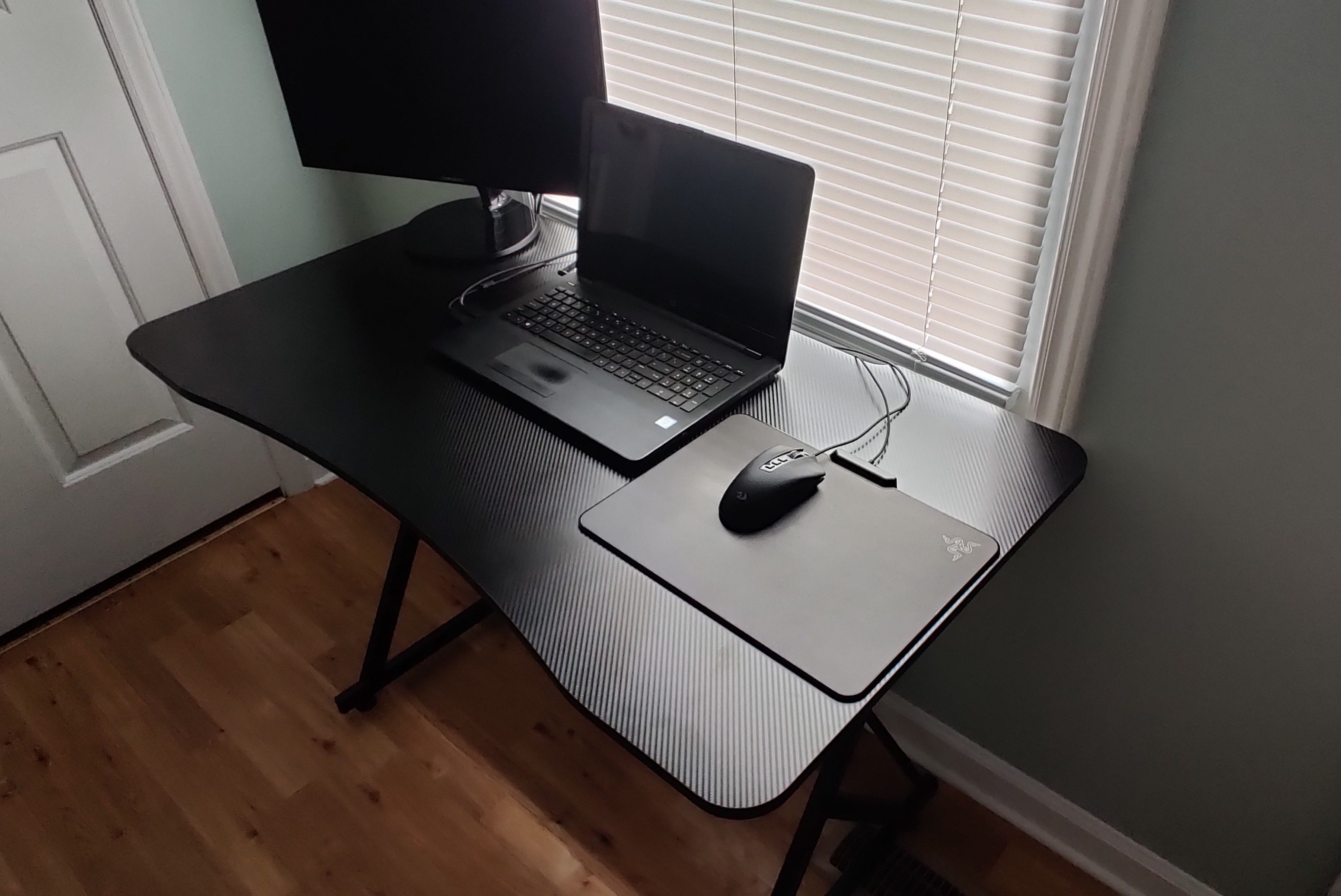 $14/mo - Finance Gaming Desk, 47in Computer Desk T Shaped Gaming Table ...