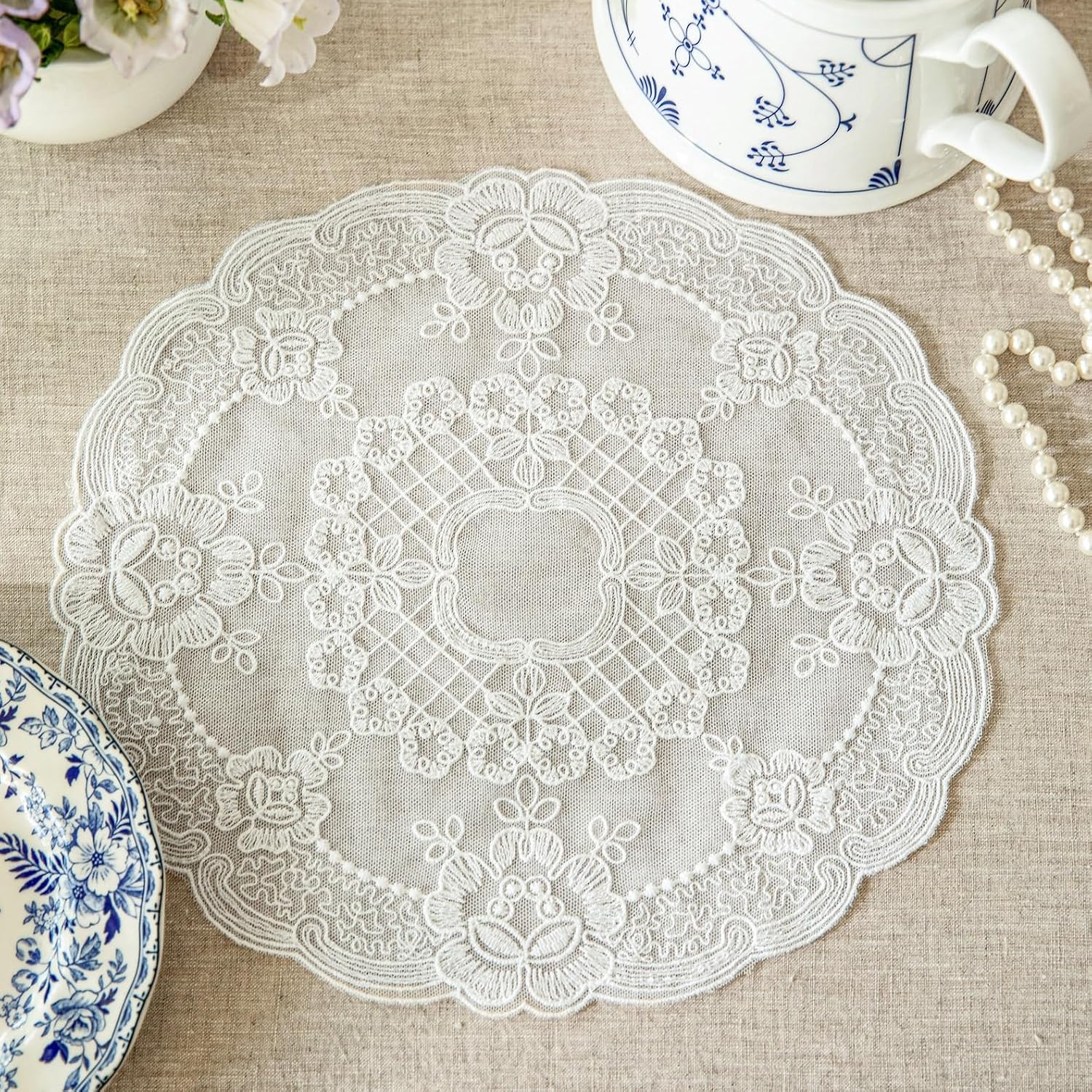 Amazon.com: 2Pack 11-inch Round Retro Lace Placemats, French Crochet ...