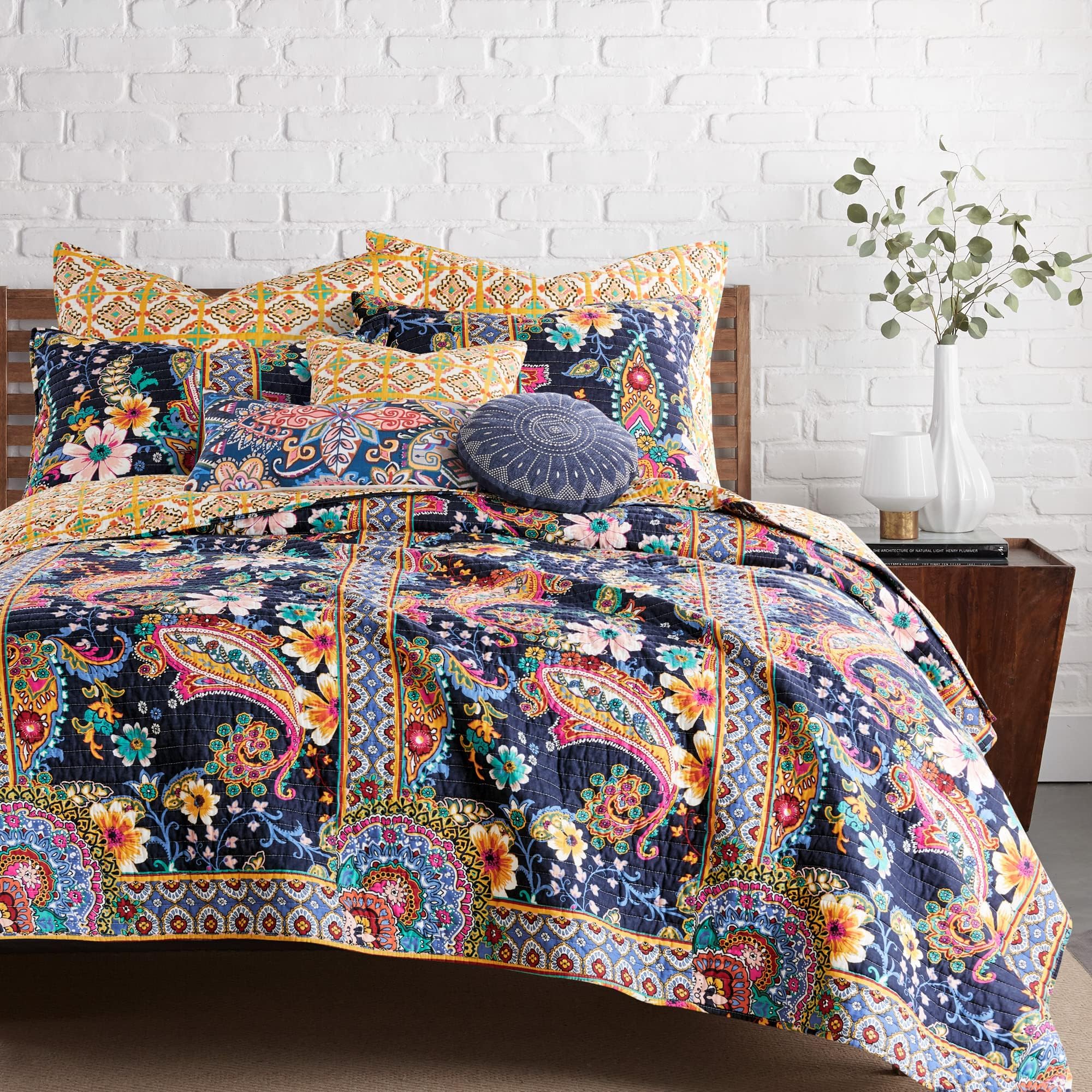 Amazon.com: Levtex Home - Bertelli Navy Quilt Set - Full/Queen Quilt ...