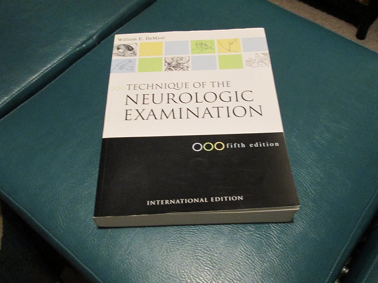 Technique of the Neurological Examination: 9780071405683: Medicine ...