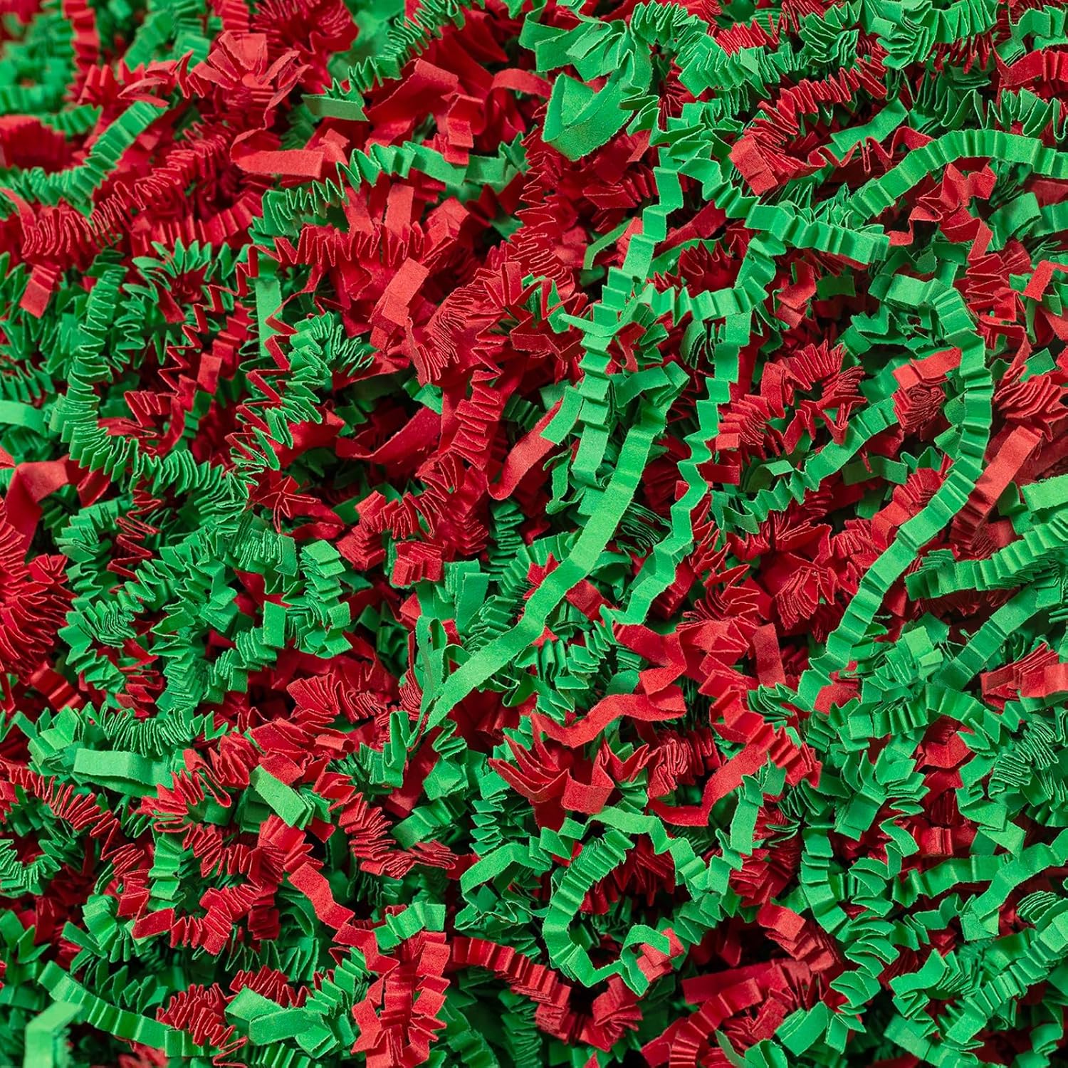 Amazon.com: Mefleet 1 LB Crinkle Cut Paper Shred Filler Green & Red ...