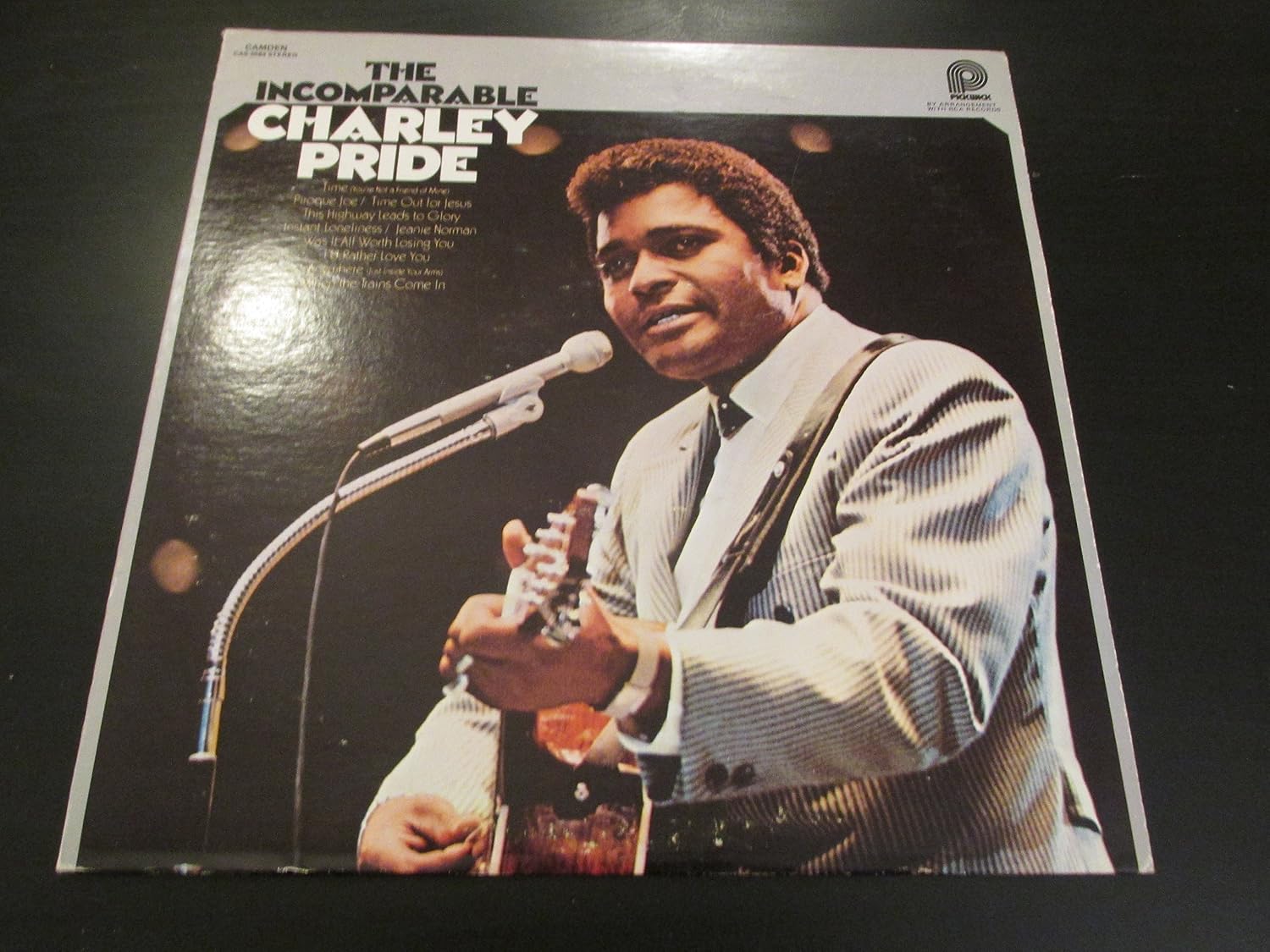 Charley Pride - the incomparable charley pride lp - Amazon.com Music