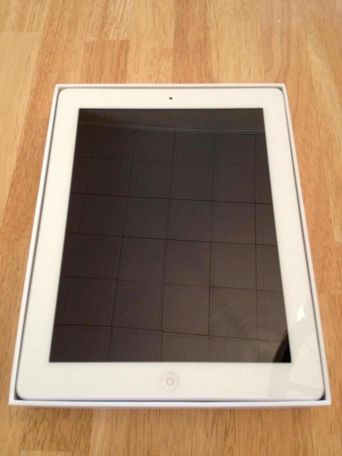 Amazon.com : Apple iPad with Wi-Fi 32GB - White (3rd generation ...
