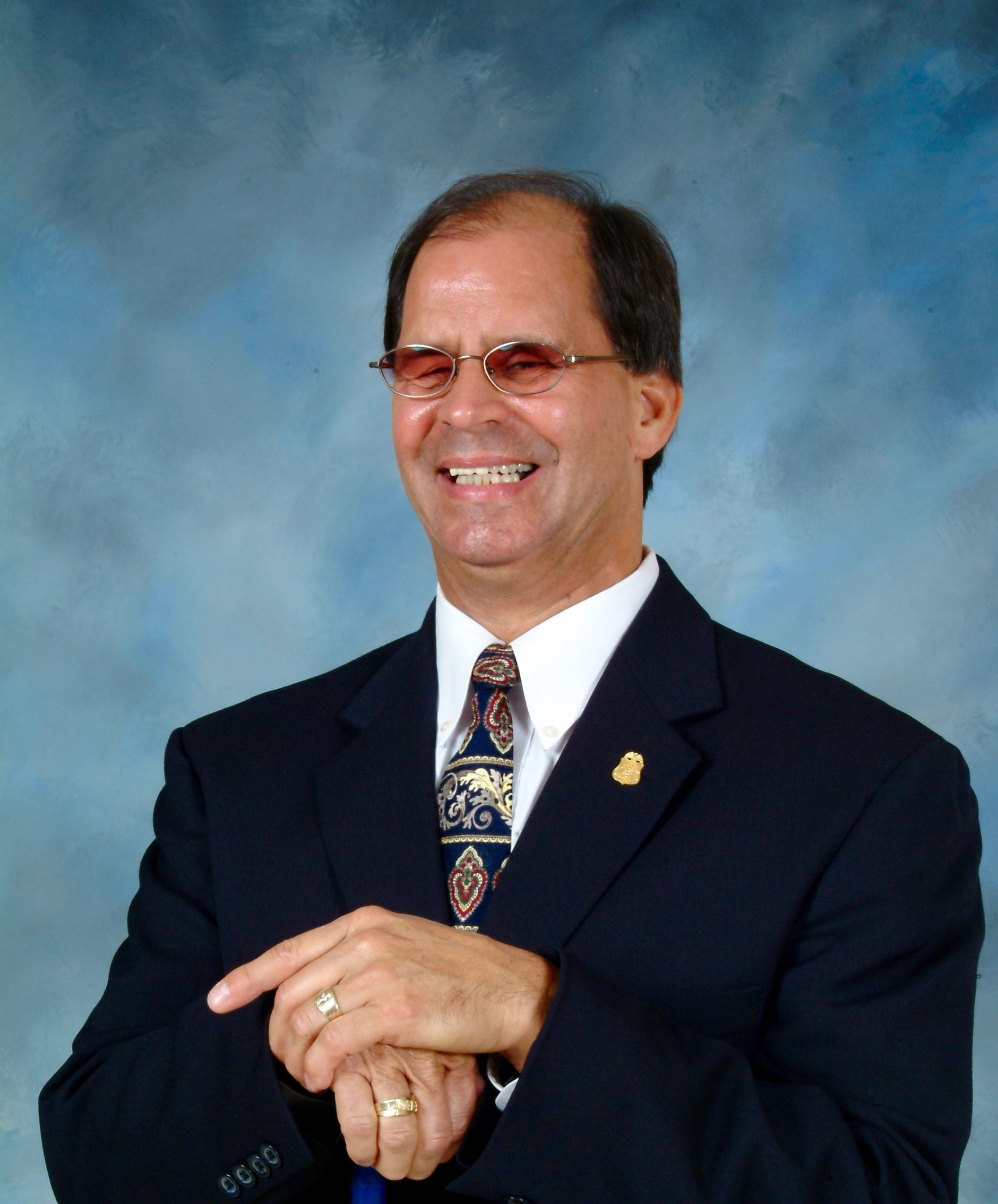 Amazon.com: Bobby E. Smith: books, biography, latest update