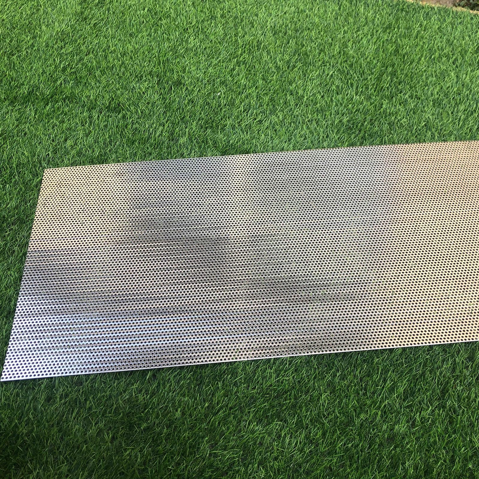 Snapklik.com : FengYoo Perforated Metal Sheets 19 Gauge 30"x15 ...