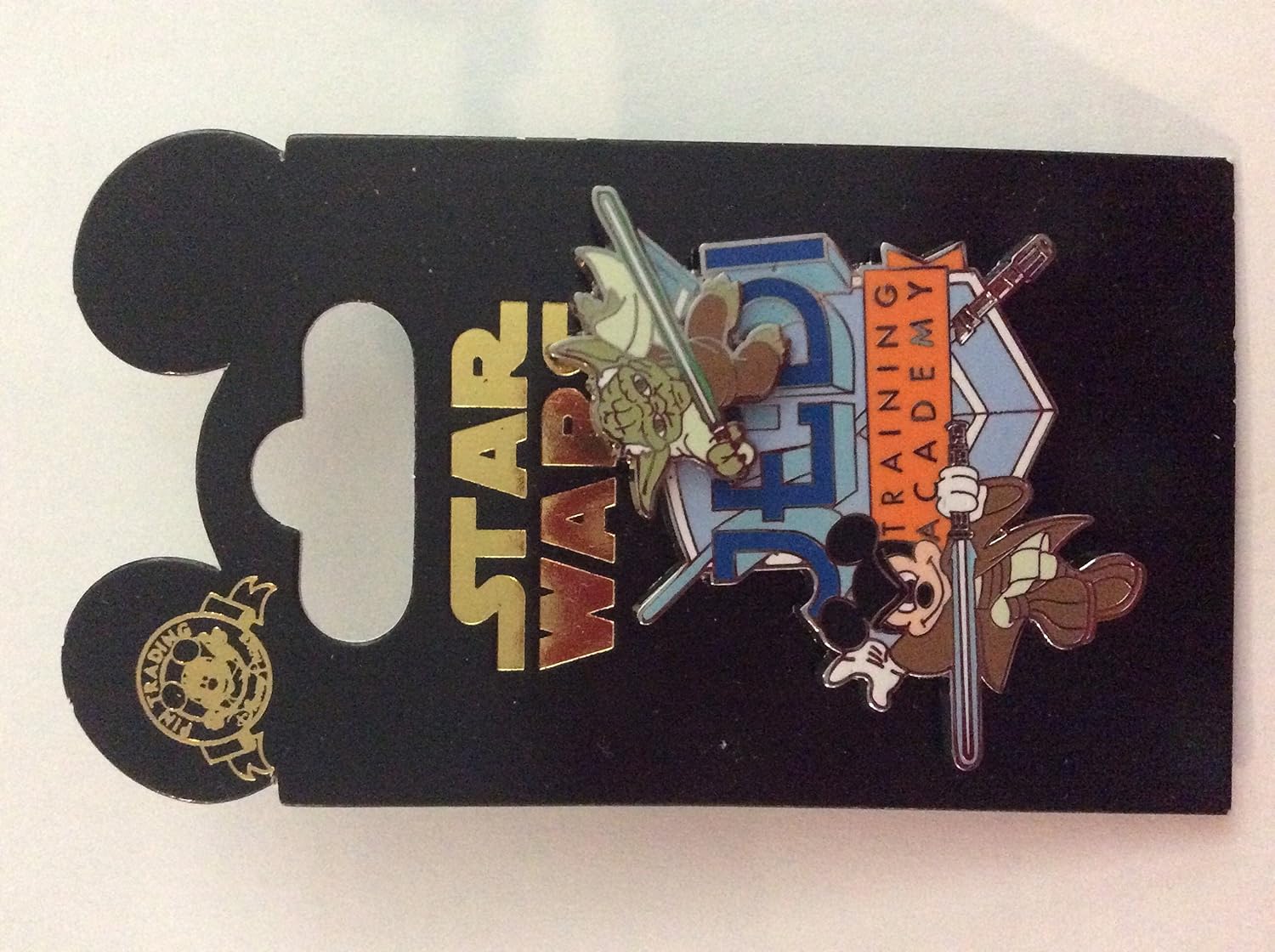 Amazon.com: Disney Star Wars Jedi Training Academy Mickey and Yoda Pin ...