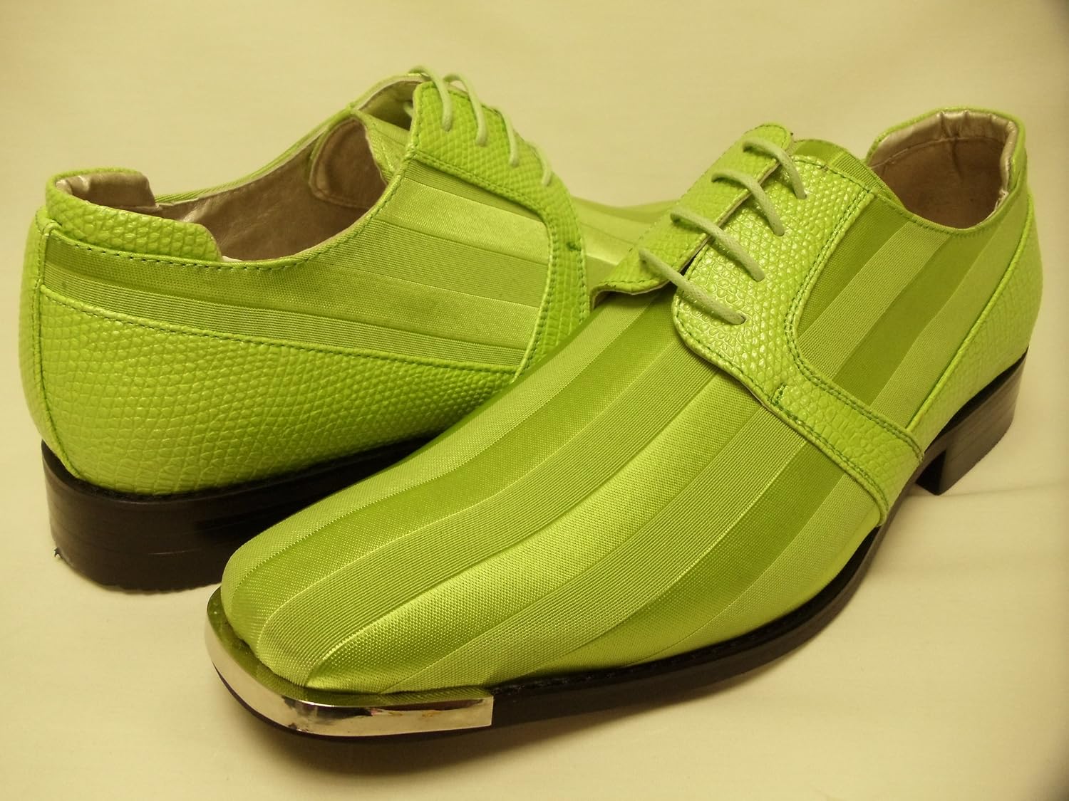 Amazon.com: Viotti Lime Mens Dress Shoes (Size - Men's 11) : Everything ...