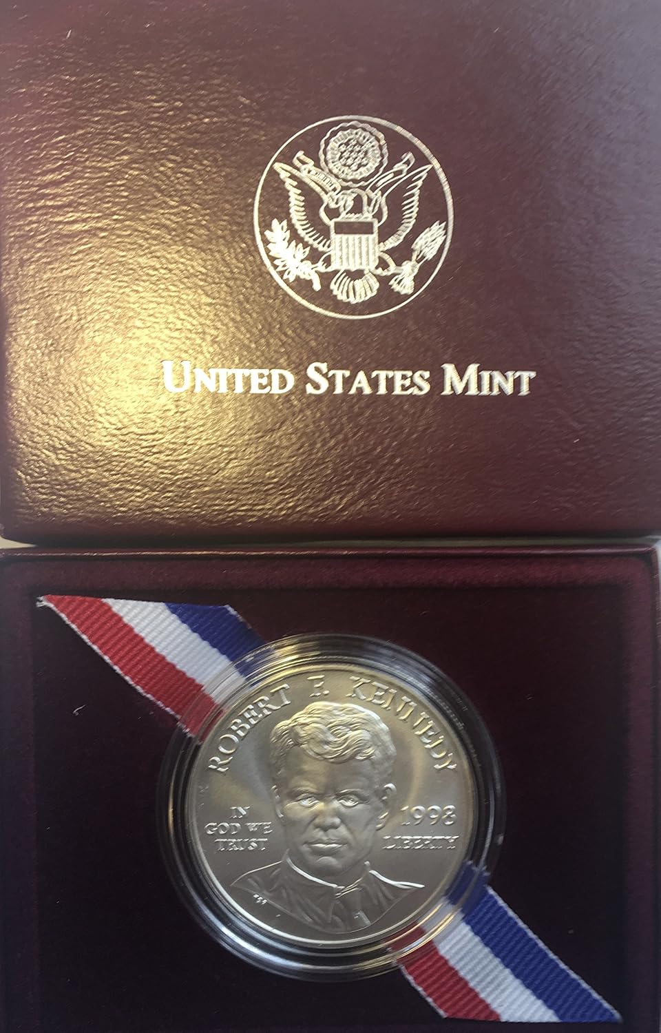 1998 S Silver Robert F. Kennedy Comes in the Packaging from the Mint ...