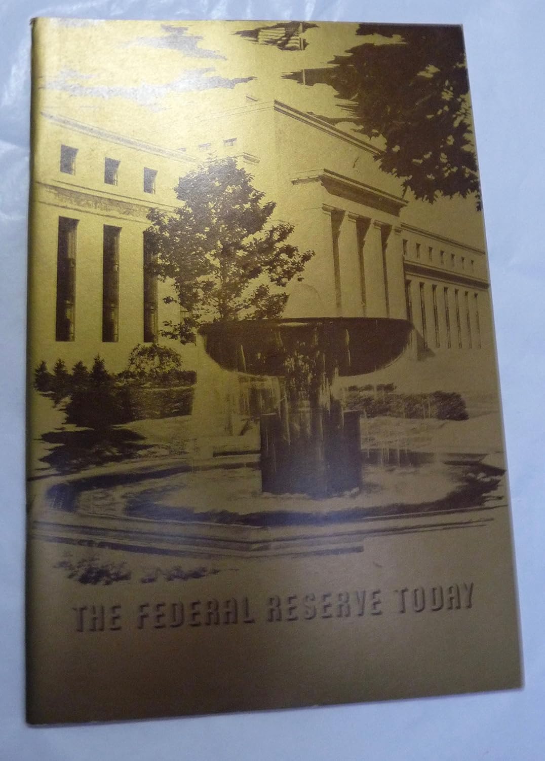 The Federal Reserve Today: Black, Robert P: Amazon.com: Books