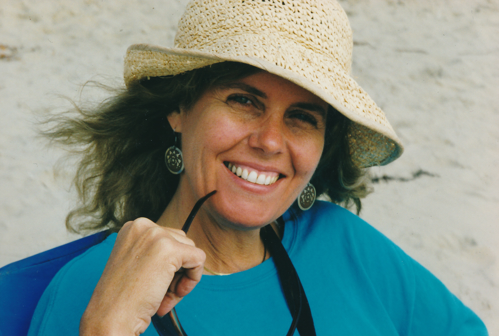 Amazon.in: C'Anna Bergman-Hill: books, biography, latest update