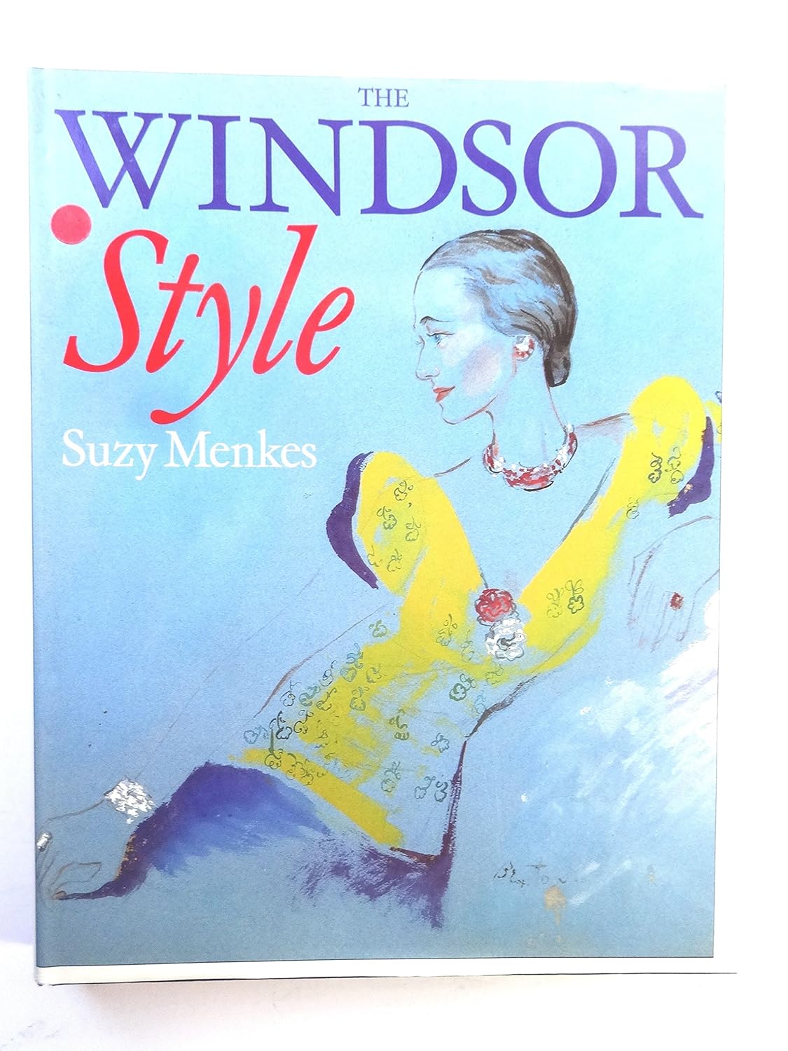 Amazon.com: The Windsor Style: 9780246132123: Menkes, Suzy: Books