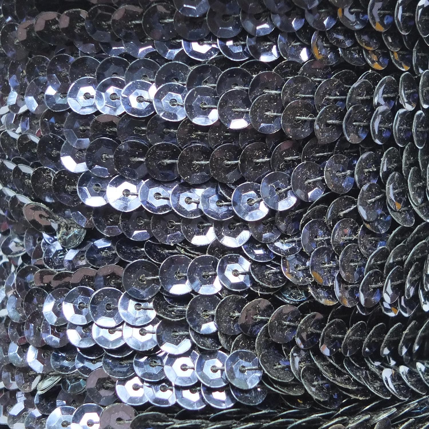 Amazon.com: 5mm cup Sequin Trim ~ Metallic Navy Midnight Blue ~ Flat ...