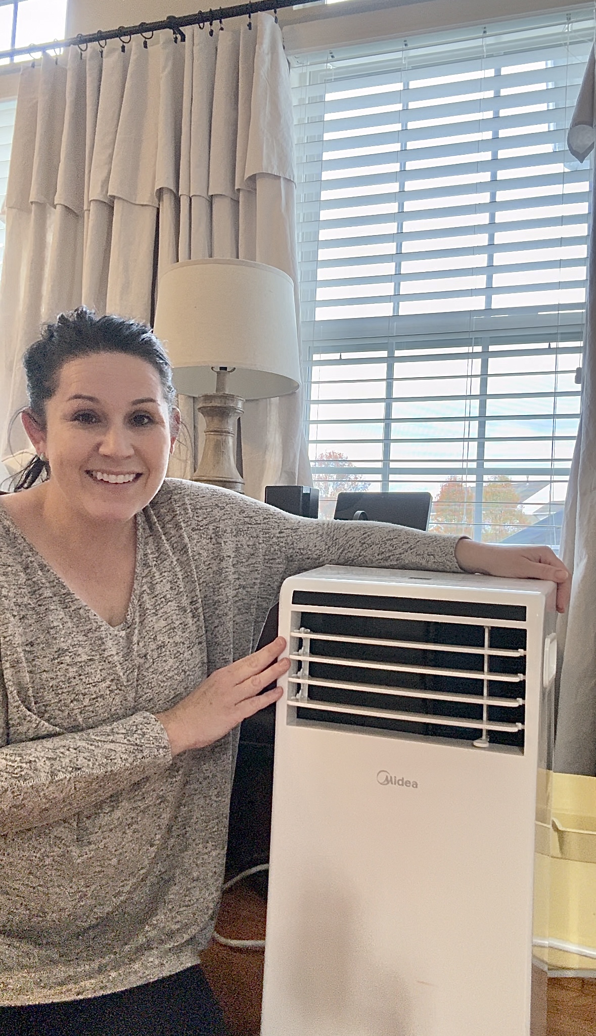 Watch Easy to use portable AC unit for a quick cool down! on Amazon Live