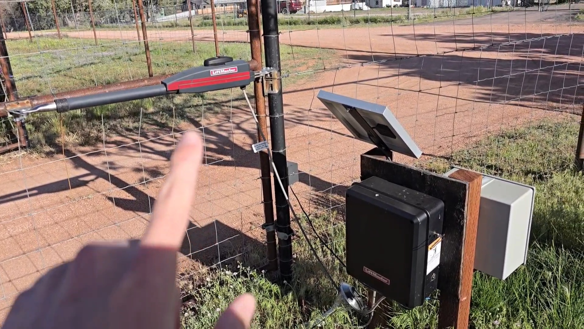 Watch MUST WATCH Before Buying LiftMaster LA400 Gate Kit! on Amazon Live