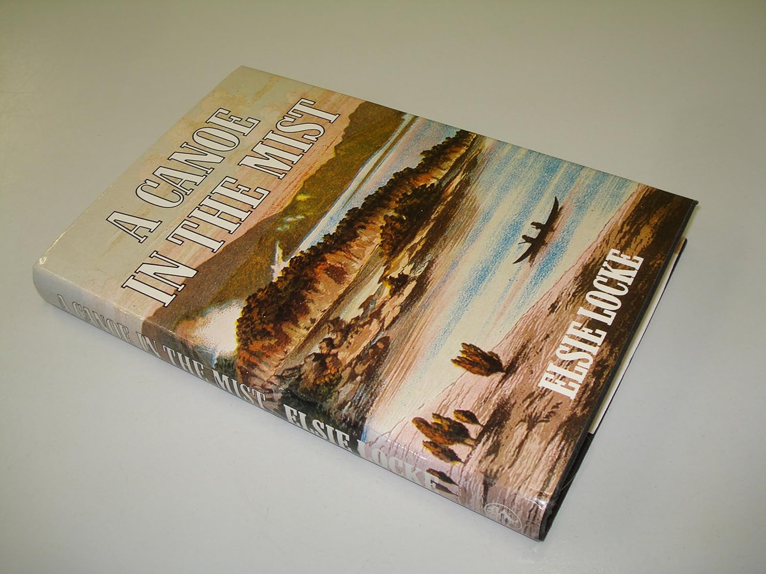 A Canoe in the Mist: Locke, Elsie: 9780224022569: Amazon.com: Books