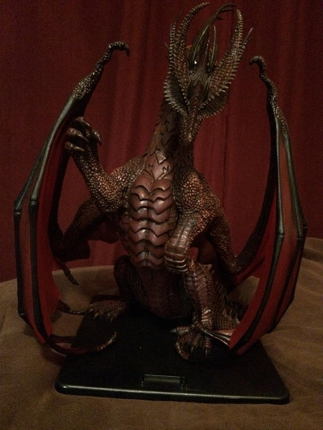 Colossal Red Dragon (Dungeons & Dragons Icons Miniatures Game Product ...