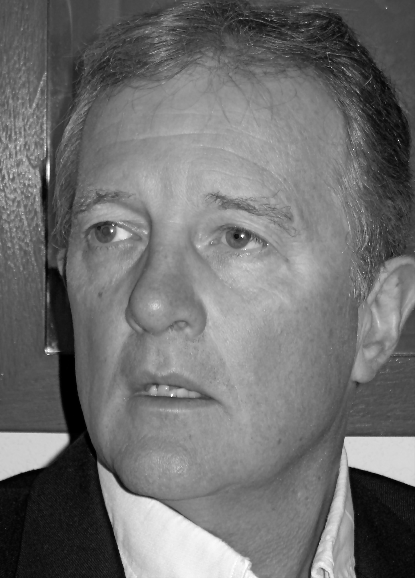 Amazon.com: Tom Reilly: books, biography, latest update