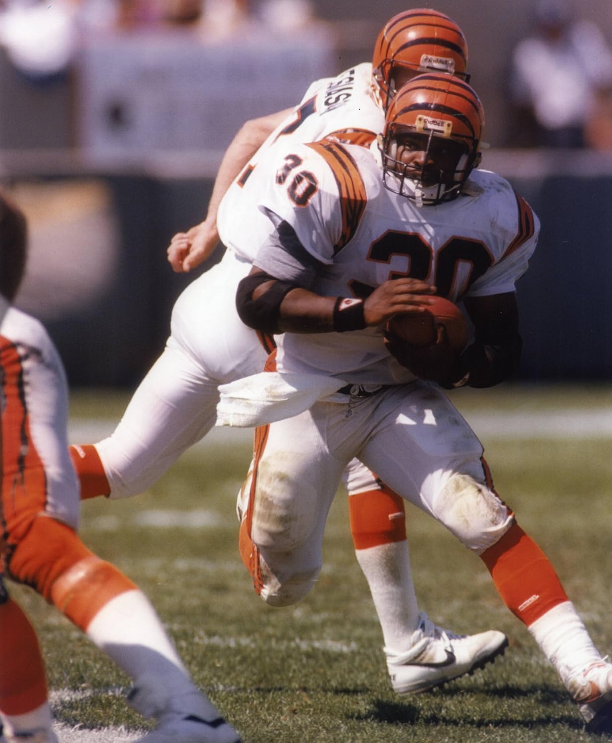 Amazon.com: ICKEY WOODS CINCINNATI BENGALS 8X10 SPORTS ACTION PHOTO (G ...