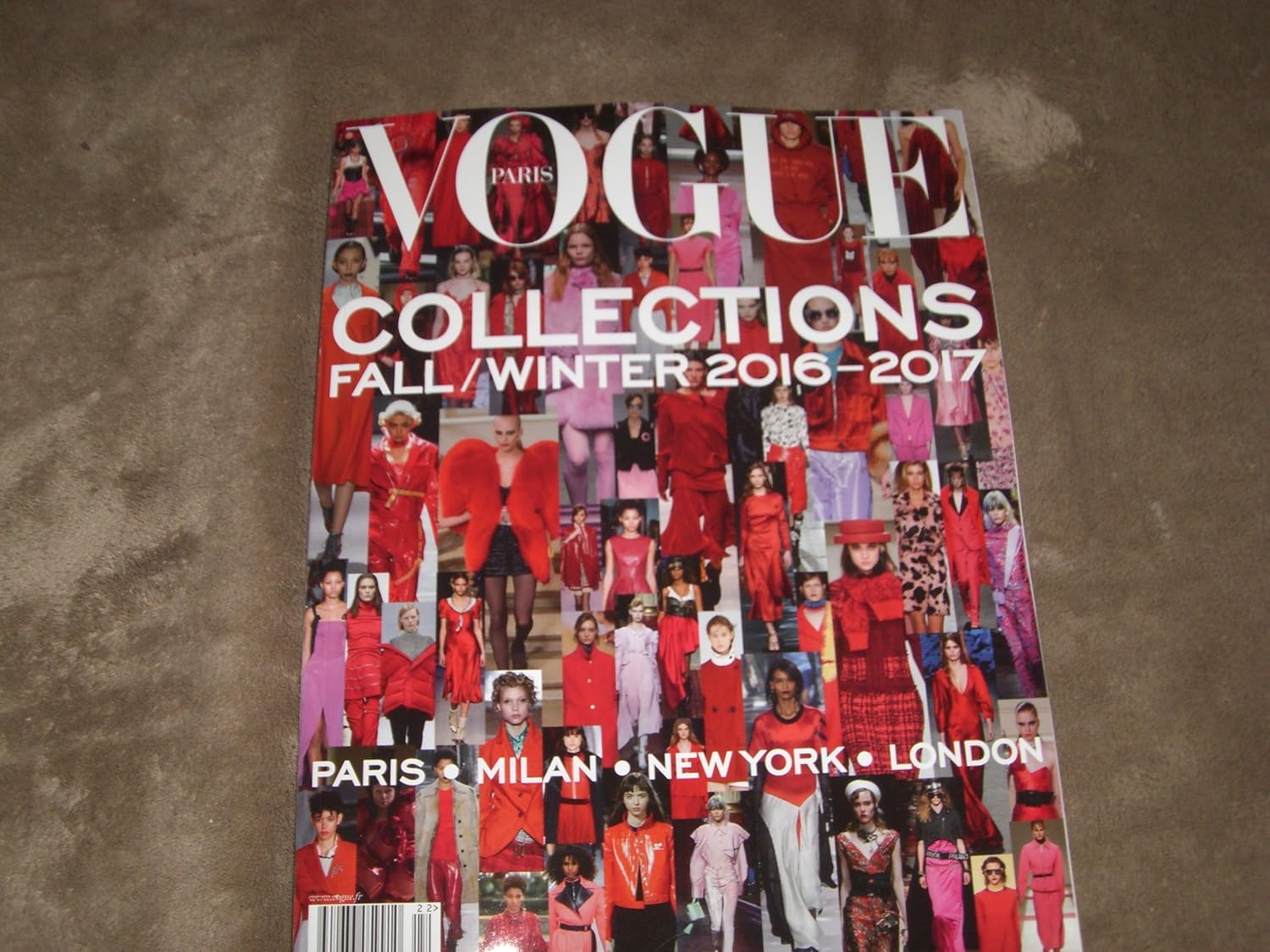 Vogue Paris Collections Magazine (Fall/Winter 2016-2017): EDITORSOF ...