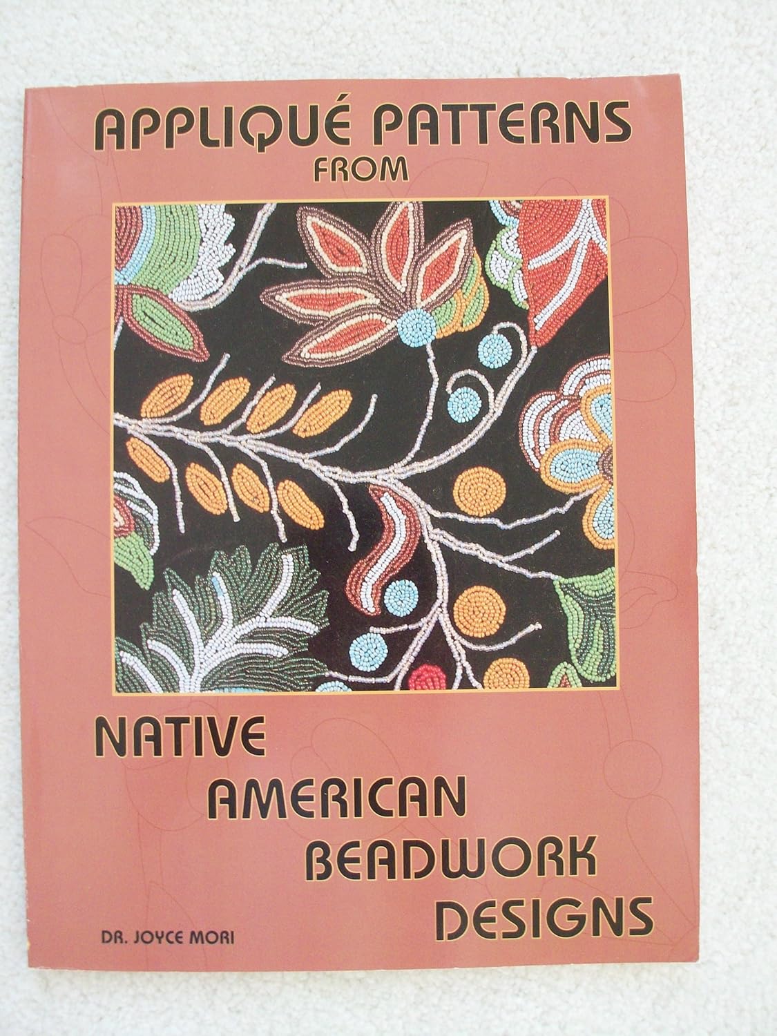 Applique Patterns from Native American Beadwork Designs: Amazon.co.uk ...