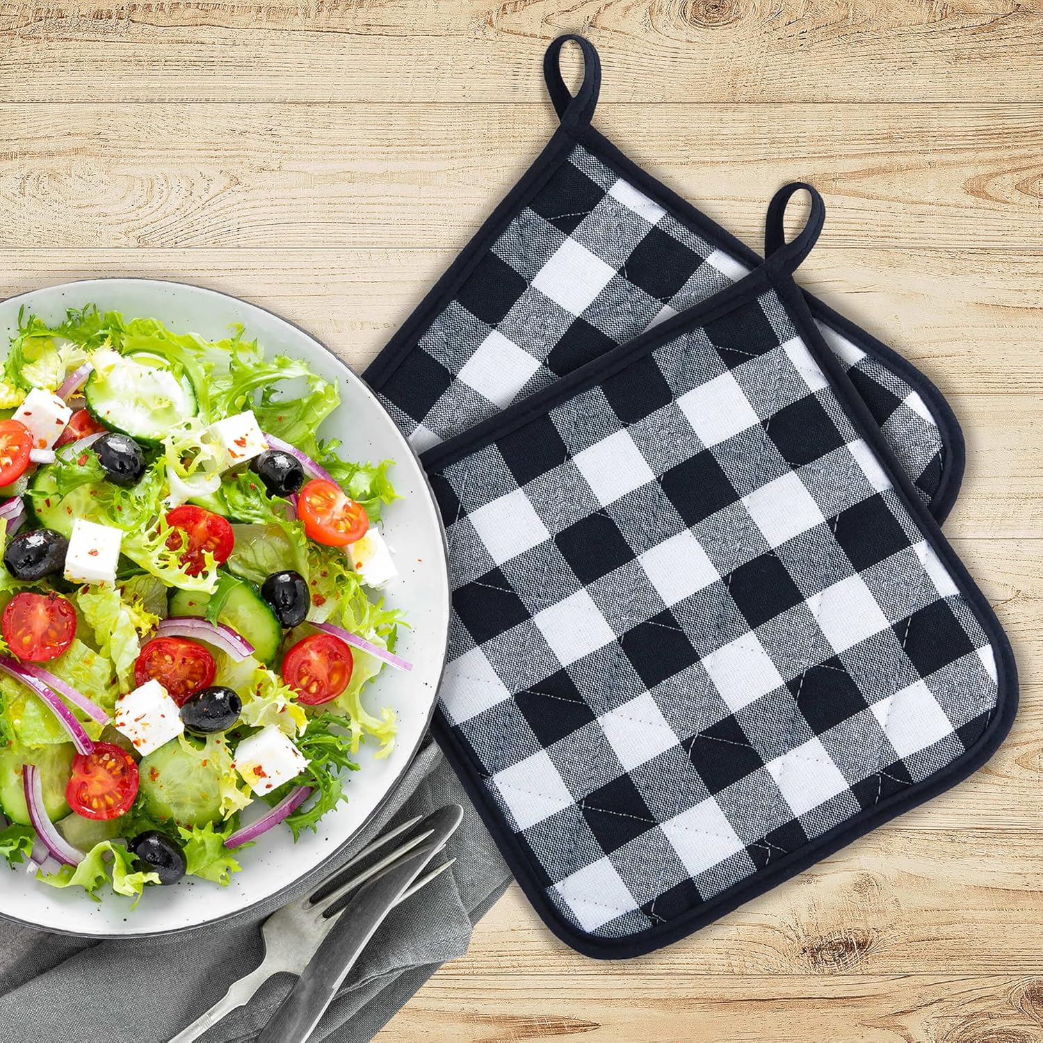 Amazon.com: Buffalo Check Pot Holders, 2 Pack, Black & White - 8" x 18 ...