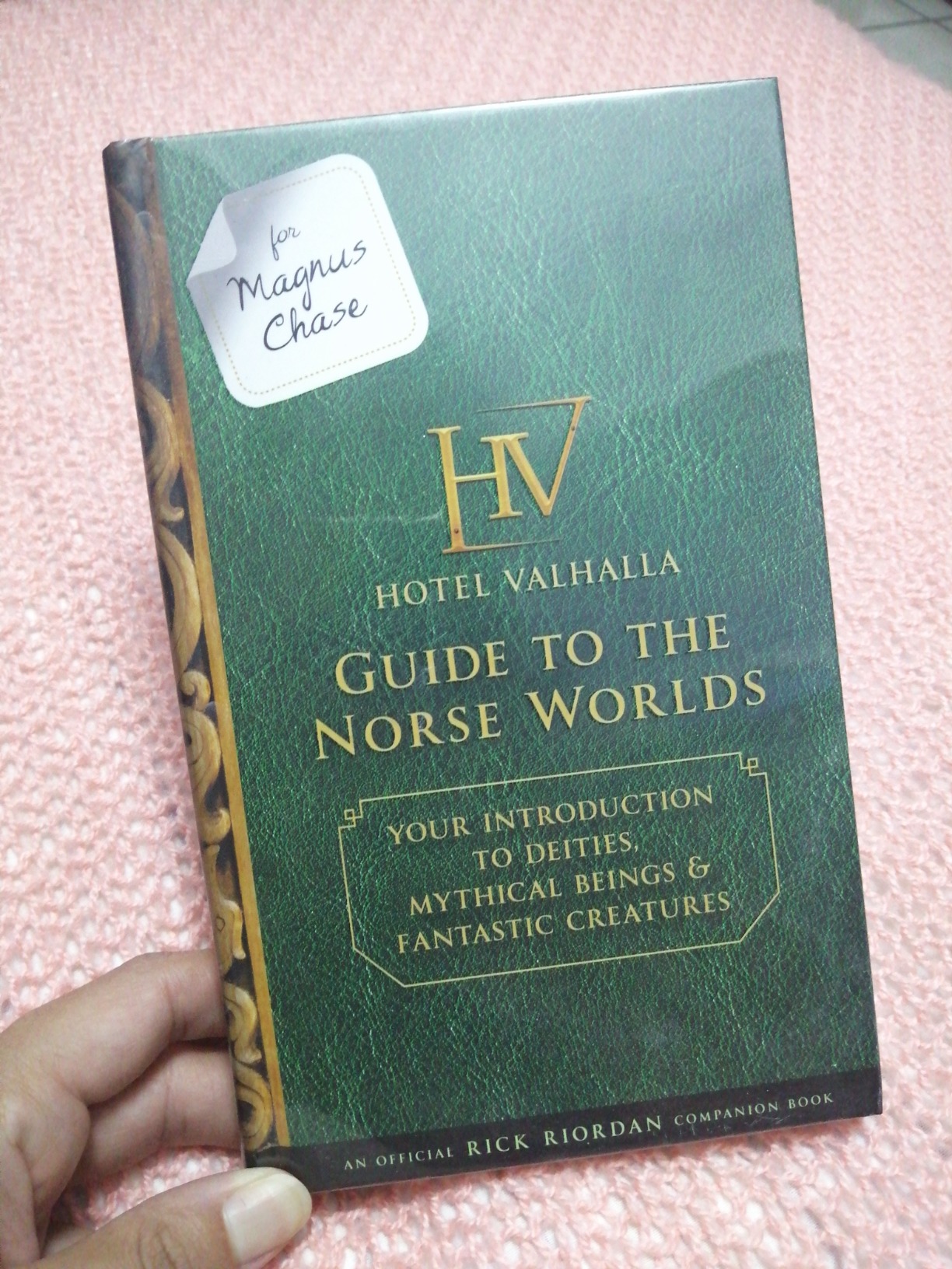 For Magnus Chase: Hotel Valhalla Guide to the Norse Worlds-An Official ...