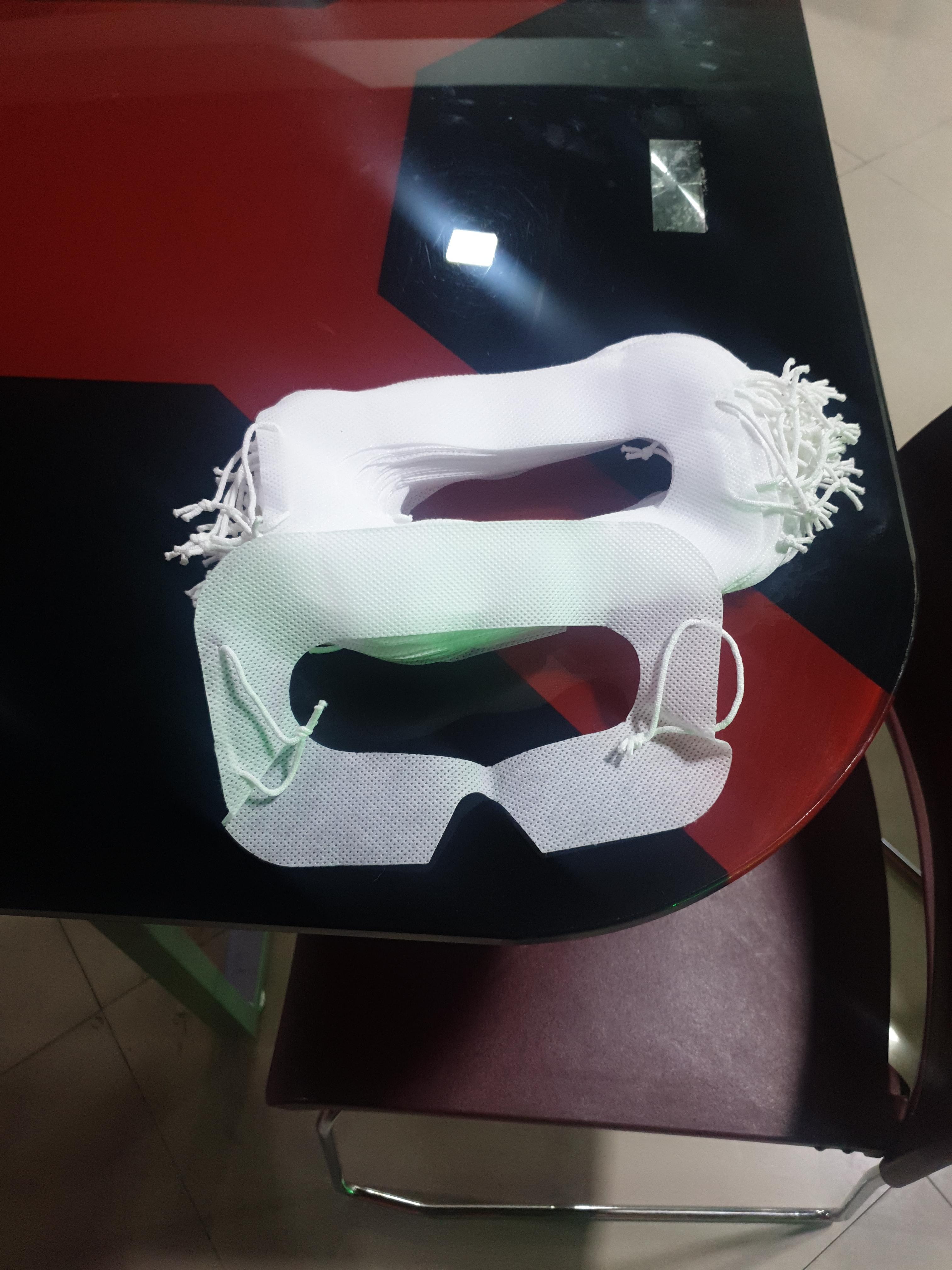 Disposable face mask for Virtual Reality Gaming pack of 100pcs : Amazon ...