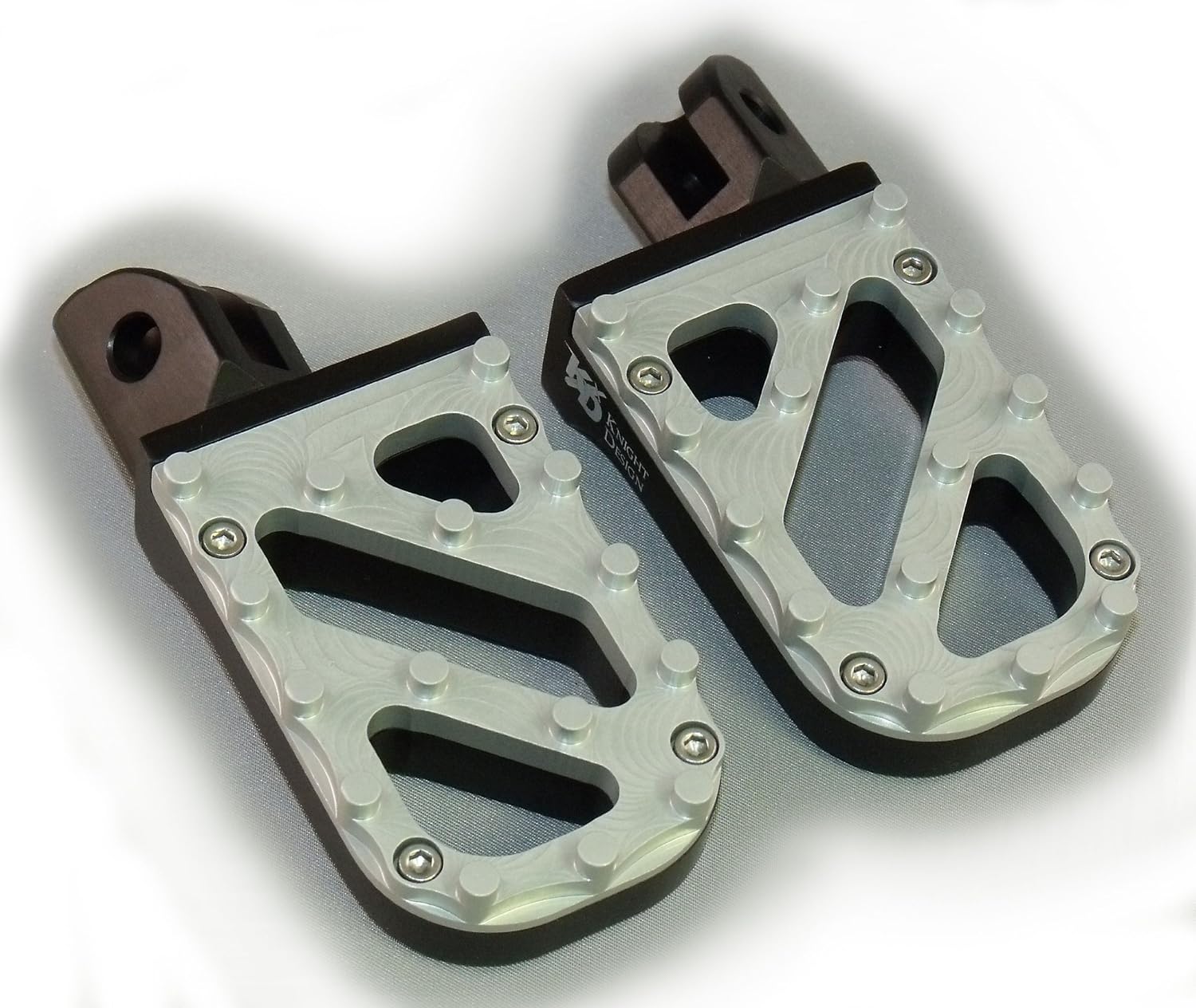 Amazon.com: Knight Design 3/4 inch Lowered Front Foot Pegs for Kawasaki ...