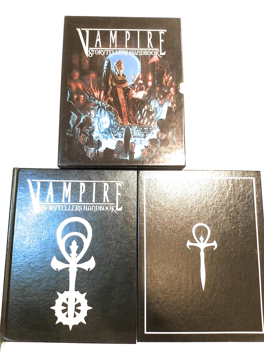 VAMPIRE: Storytellers Handbook and Player Screen - LIMITED EDITION IN ...