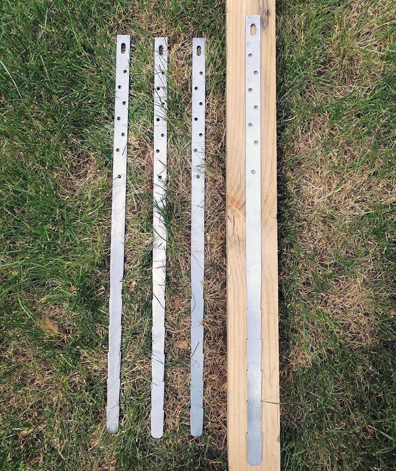 Amazon.com : SDSNTE 10 Pack Ga Steel Fence Post Repair Stakes – Easy ...