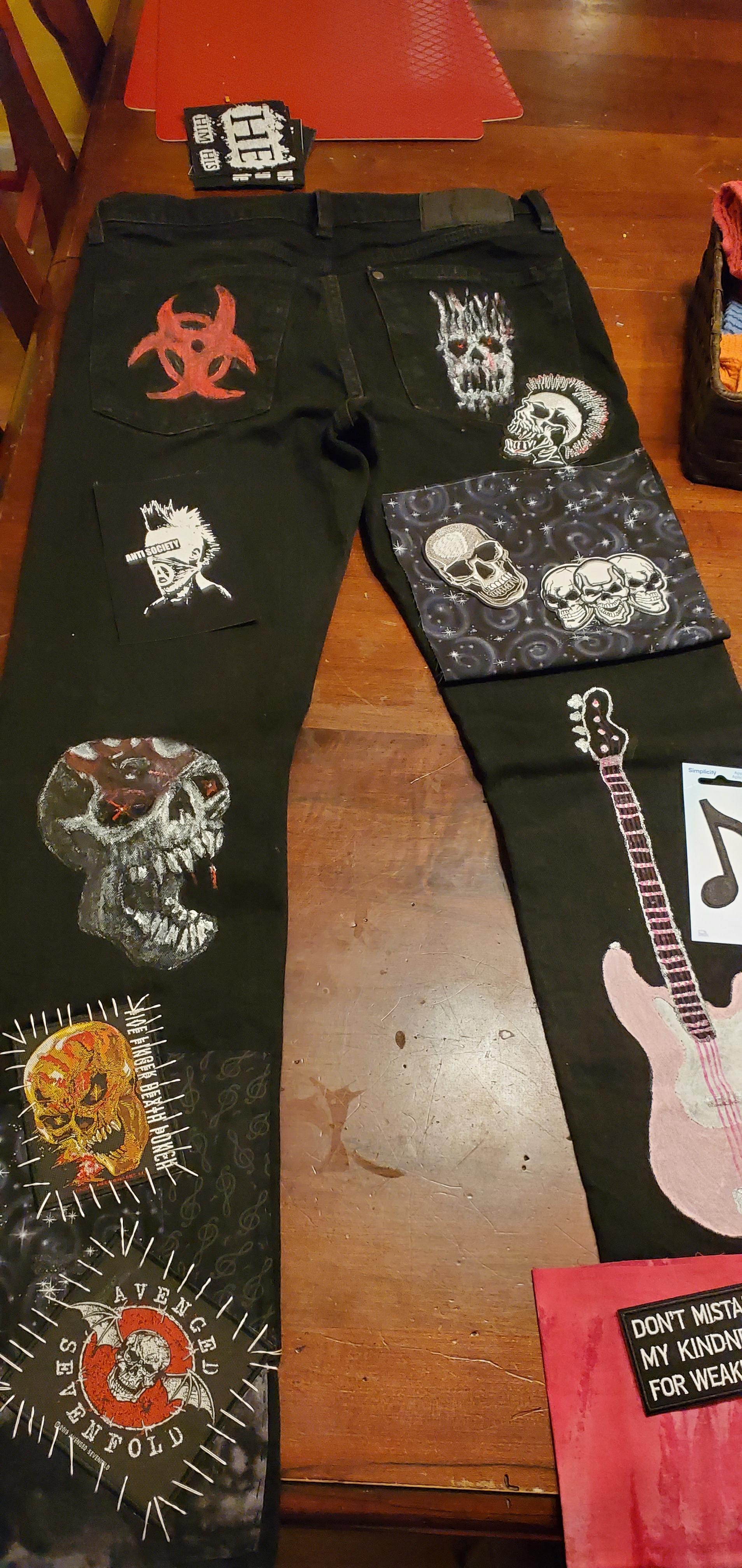 Amazon.com: 2 Pcs Cool Skull Delicate Embroidered Patches, Cute ...