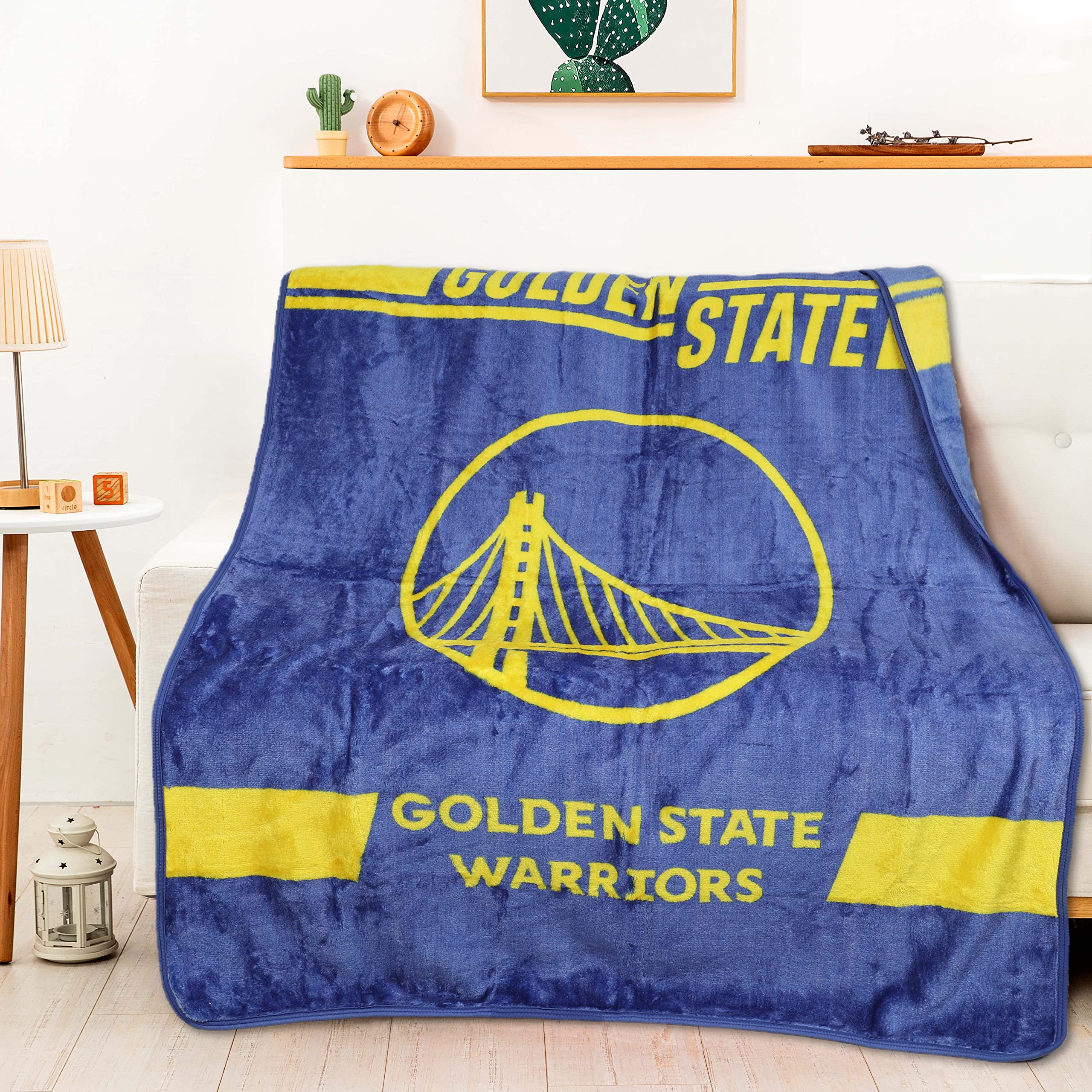 Amazon.com: NORTHWEST NBA Legion Raschel Throw, 50" x 60" Golden State ...
