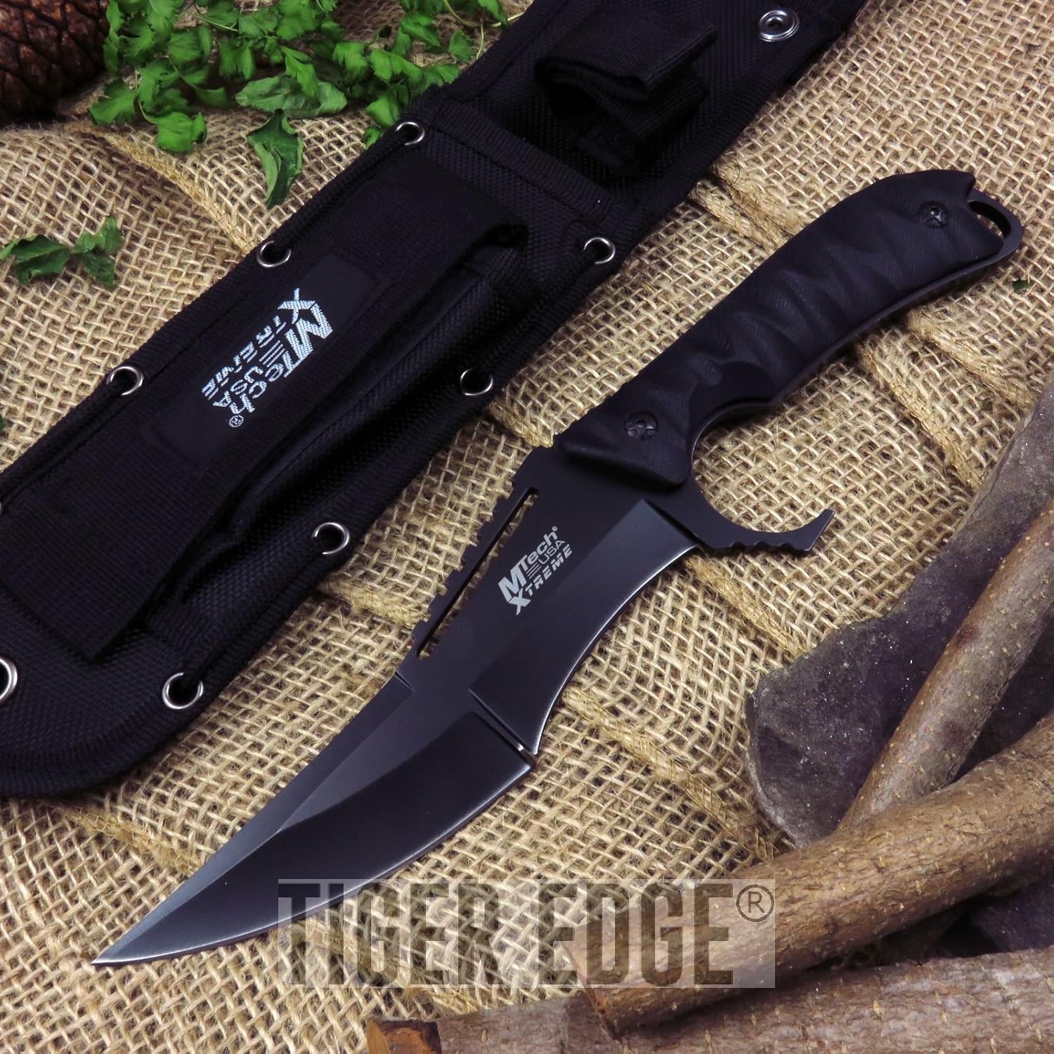 Amazon.com: FIXED-BLADE TACTICAL Knife with Carbon Sharp Blade Durable ...