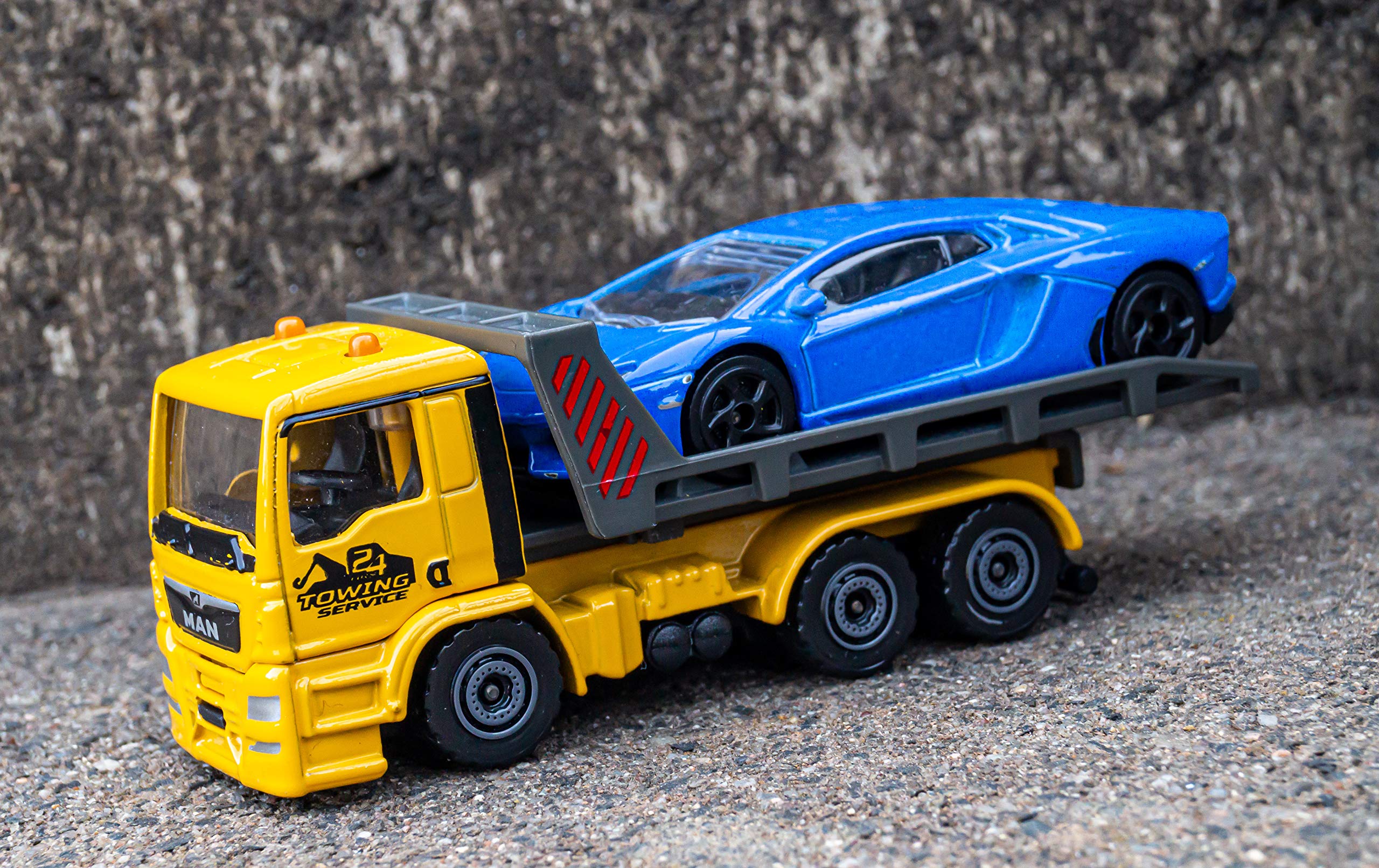 Majorette MAN TGS Tow Truck Lamborghini Aventador Blue Toy Car Wheel ...
