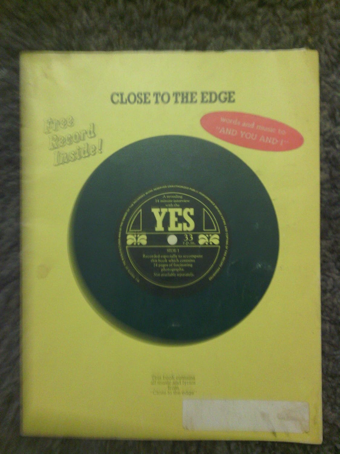 CLOSE TO THE EDGE - vinyl lp.: Yes: Amazon.com: Books