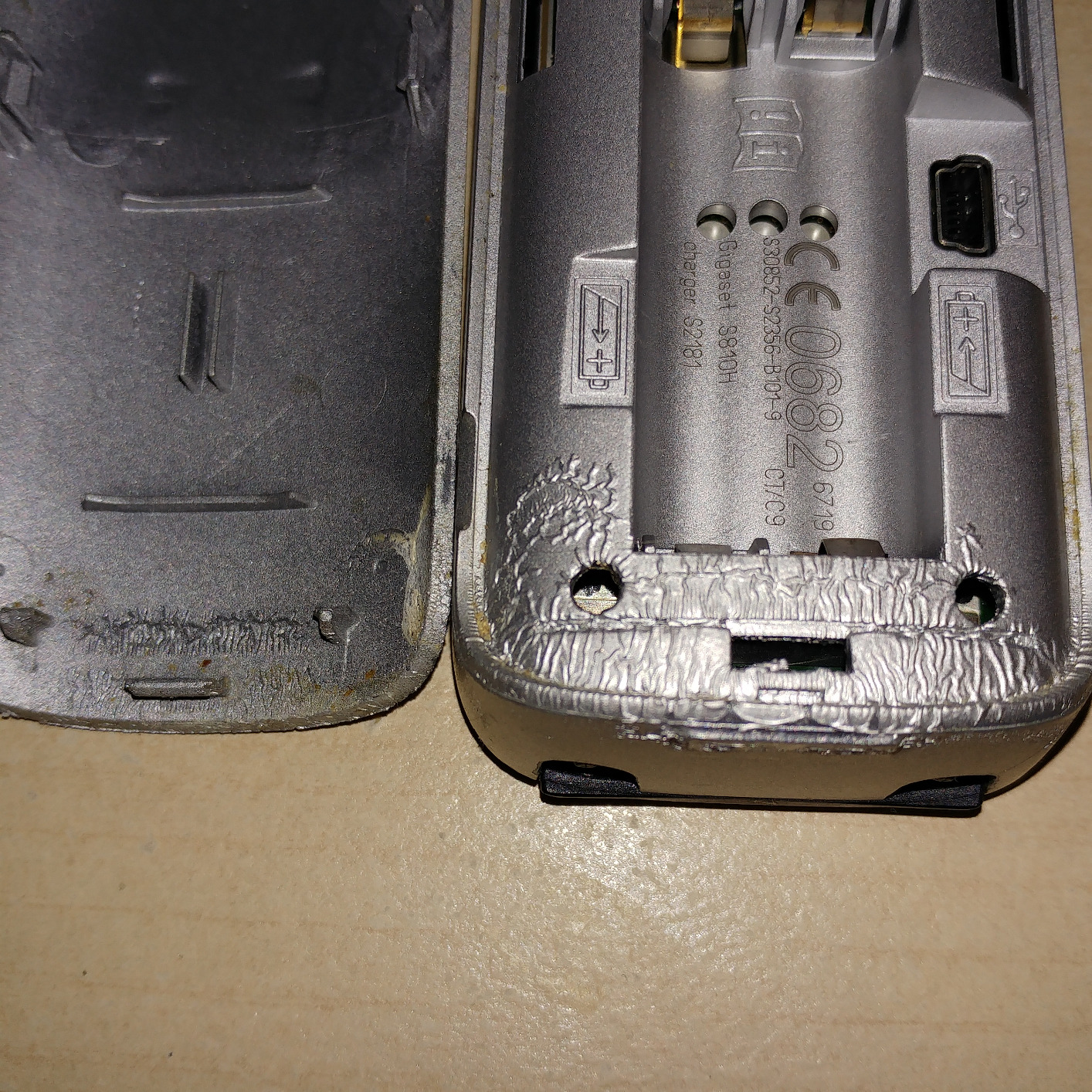 Gigaset S810A Dect-Schnurlostelefonmit Anrufbeantworter, stahlgrau ...