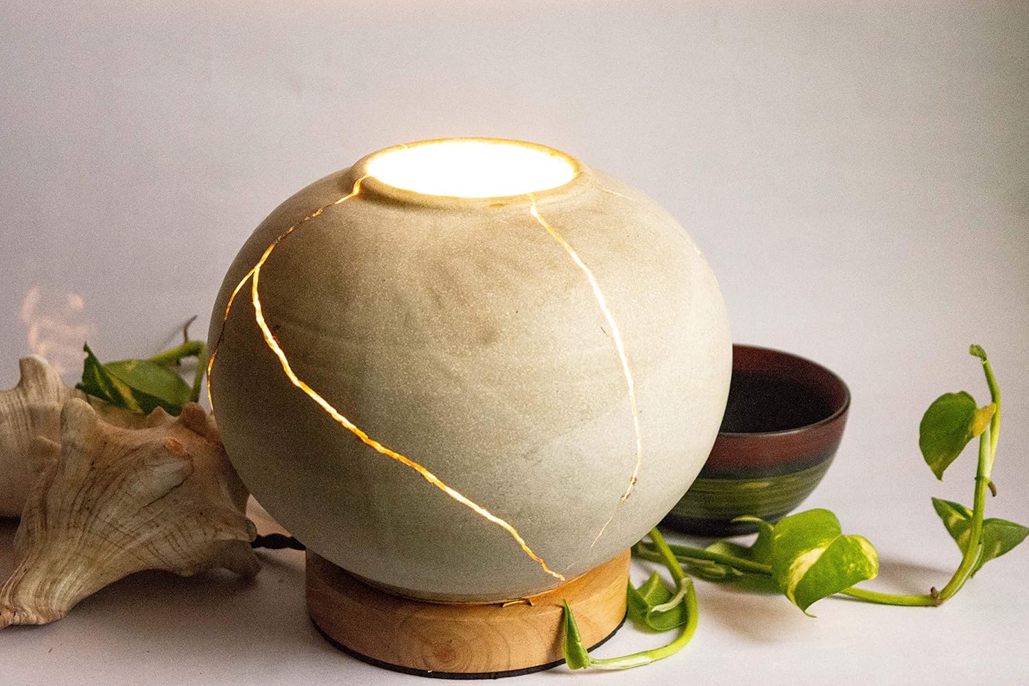 Kintsugi Electric Lamp (Fully Functioning Electric lamp Based on ...