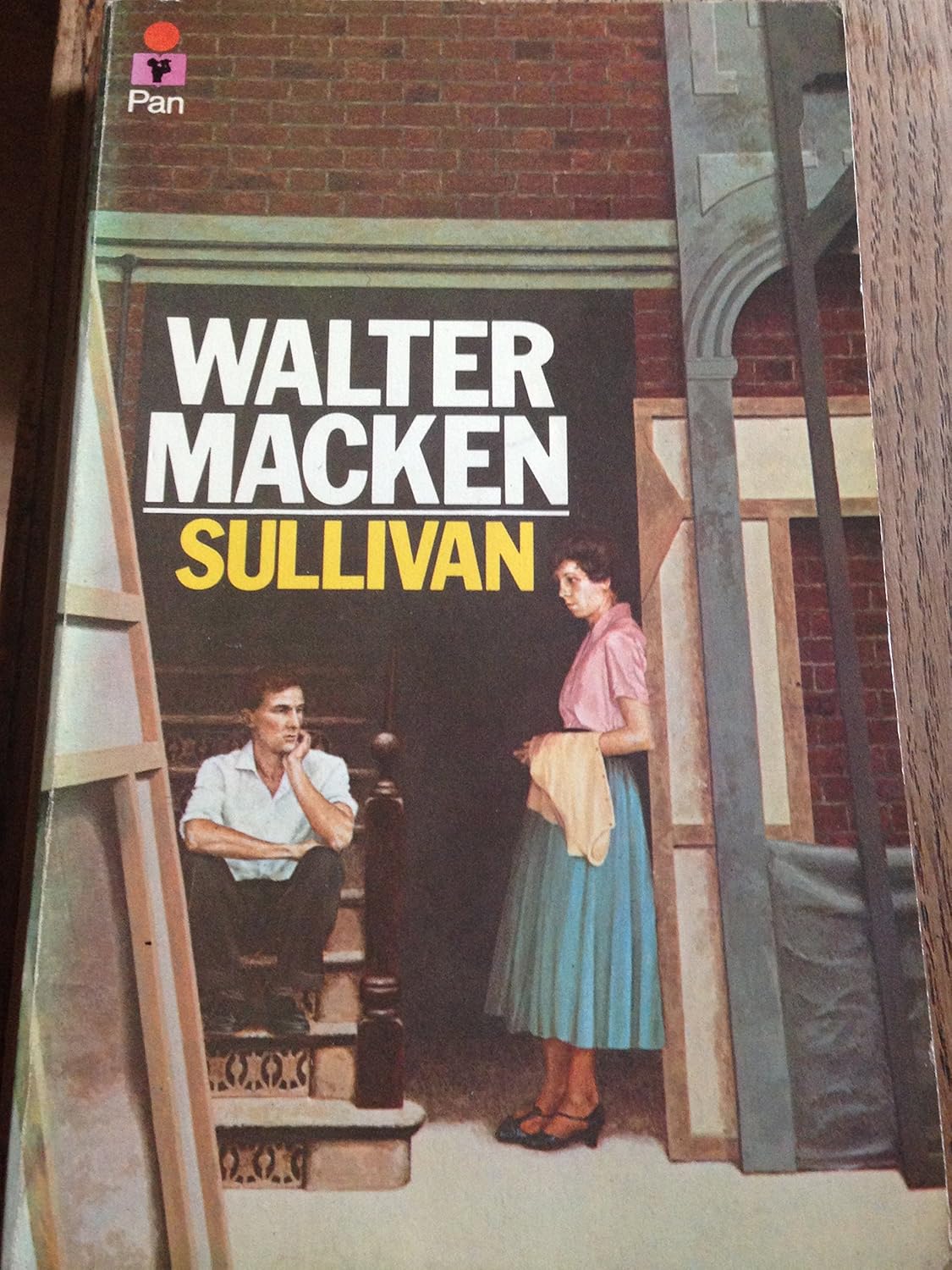 Sullivan: Walter Macken: 9780330243001: Amazon.com: Books