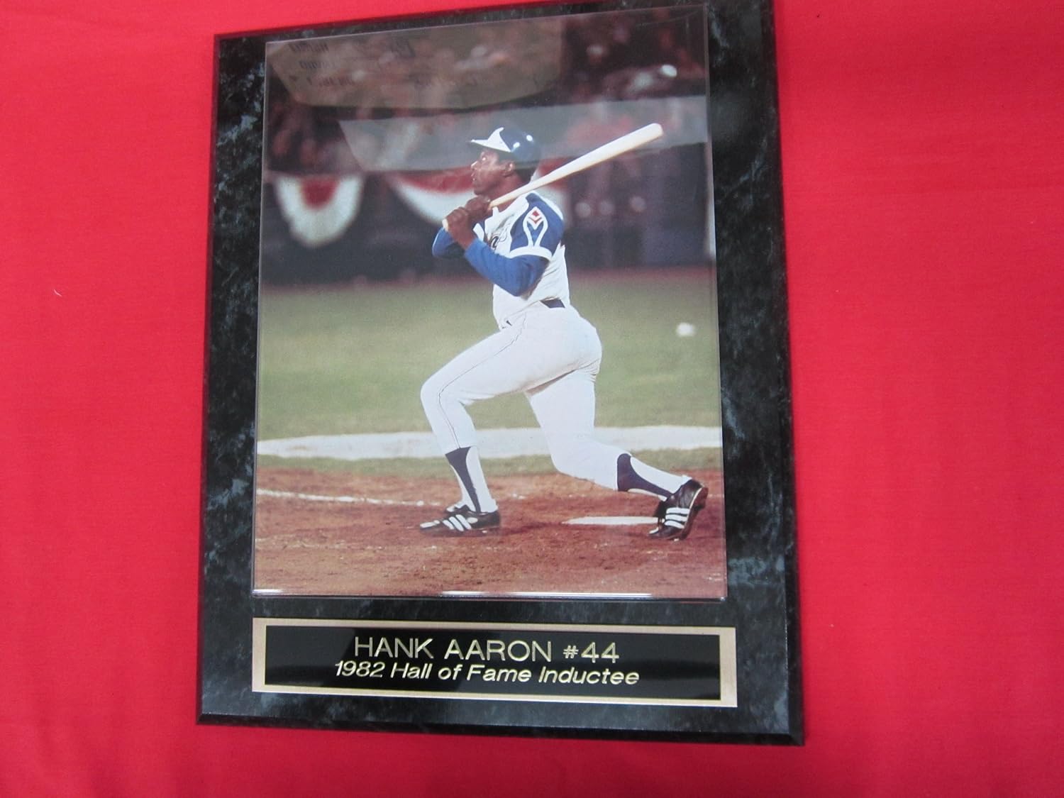 Amazon.co.jp: Hank Aaron Record Breaking #715 Homerun コレクタープラーク 8x10の写真 ...