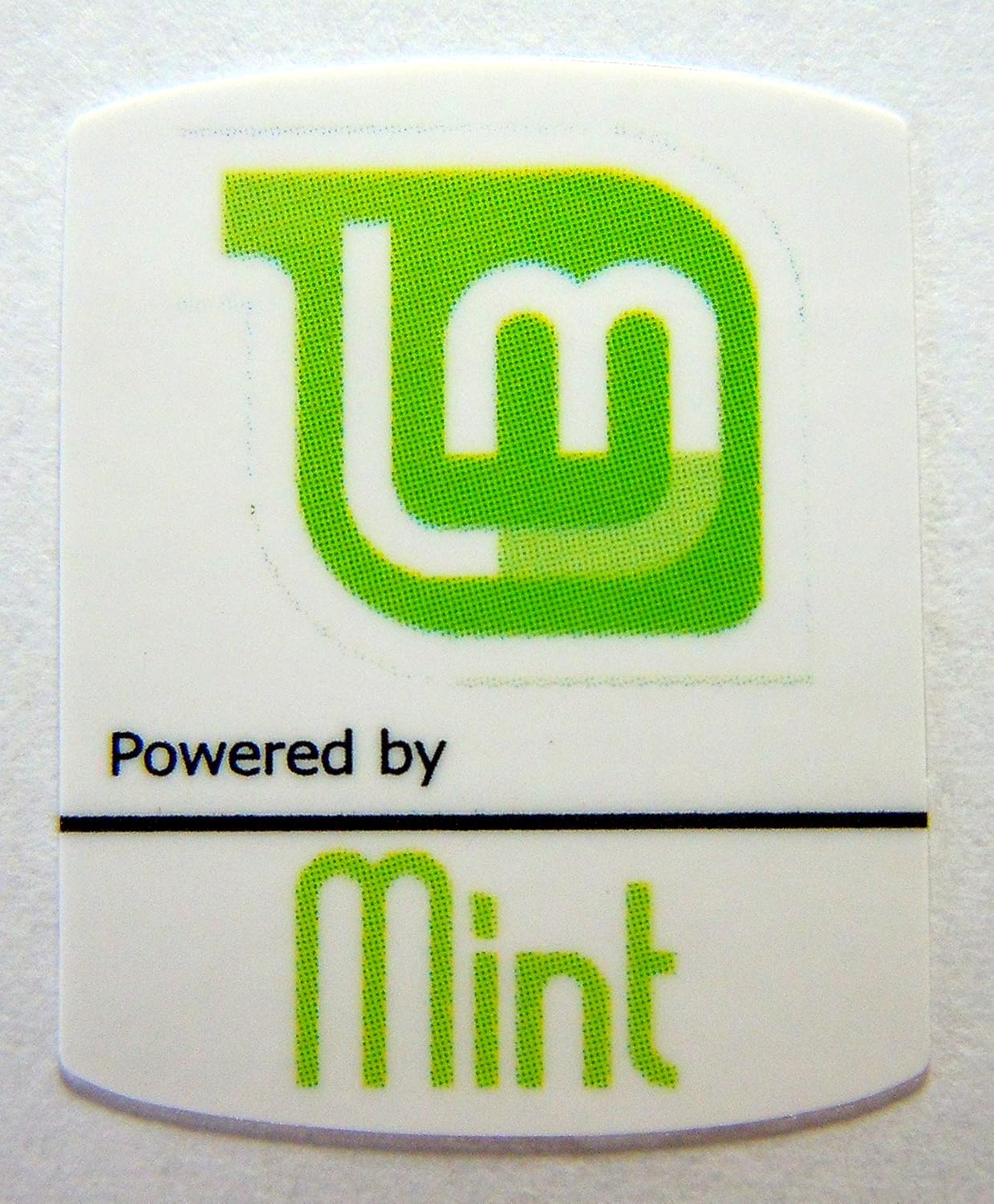 Amazon.com: VATH Powered by Mint Linux Sticker 19mm x 24mm [480 ...