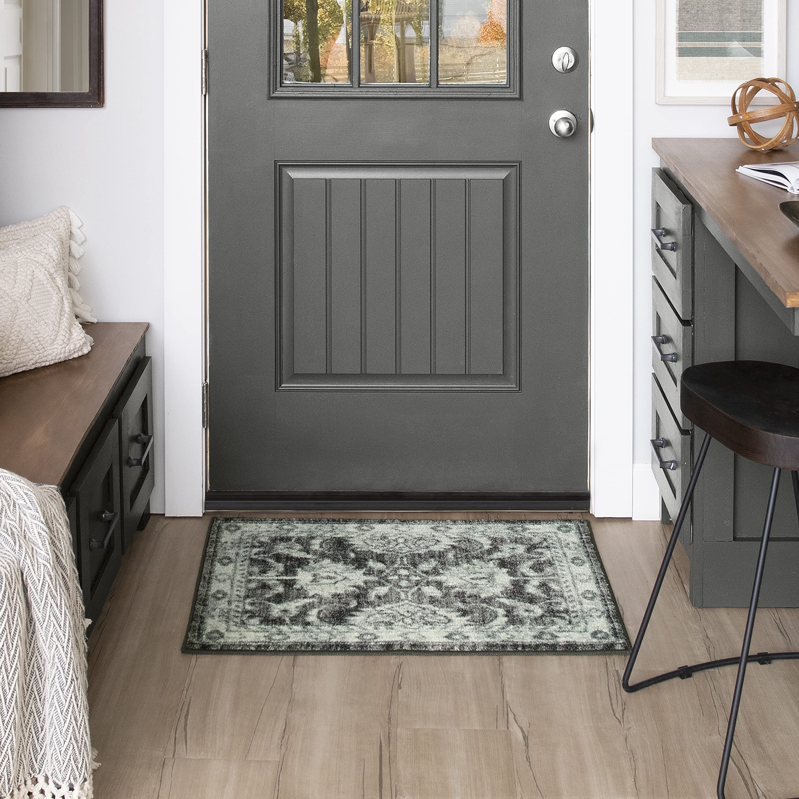 Mohawk Home Floral Worcester Grey Scatter Rug, (2' x 3')