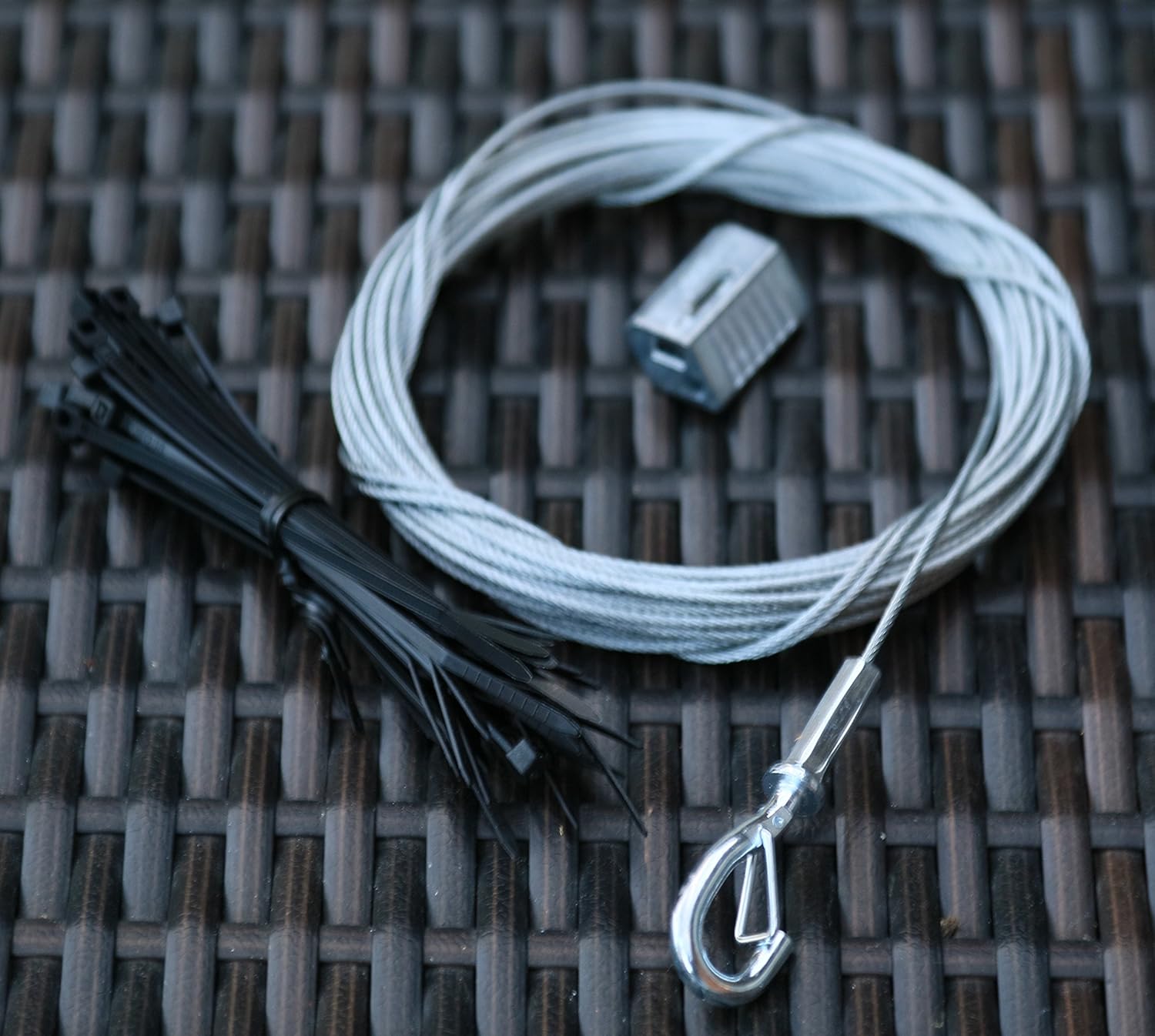 Amazon.com : 60 foot Patio String Light Hanger Kit for Hanging Backyard ...