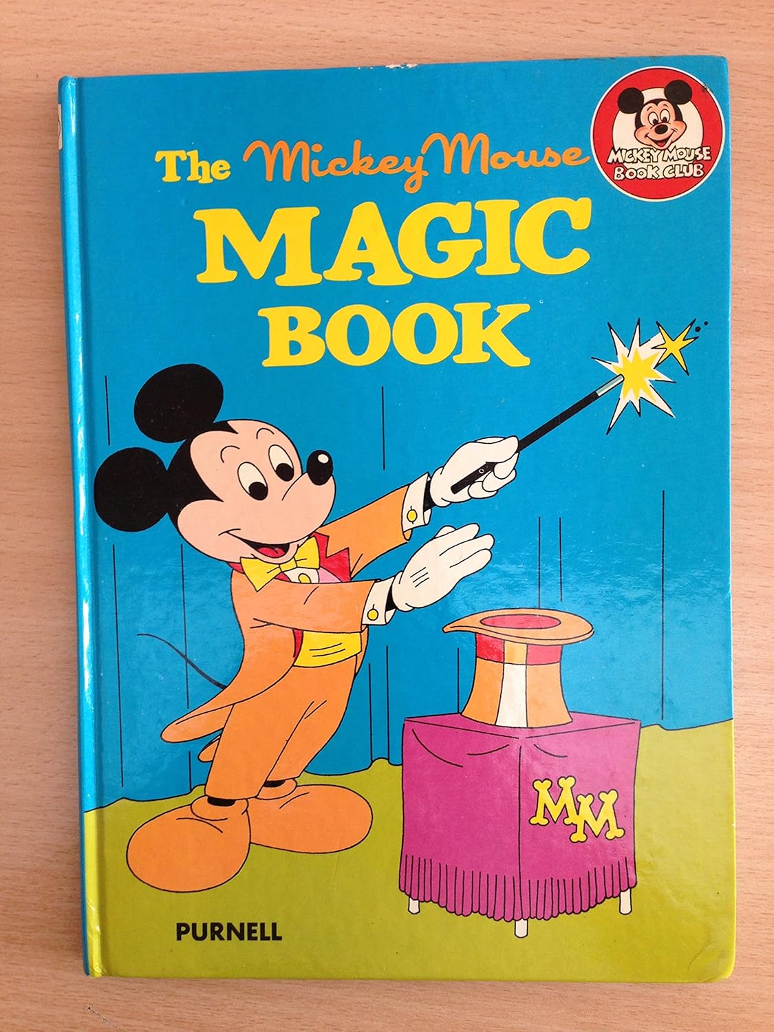 THE MICKEY MOUSE MAGIC BOOK: Disney, Walt: Amazon.com: Books