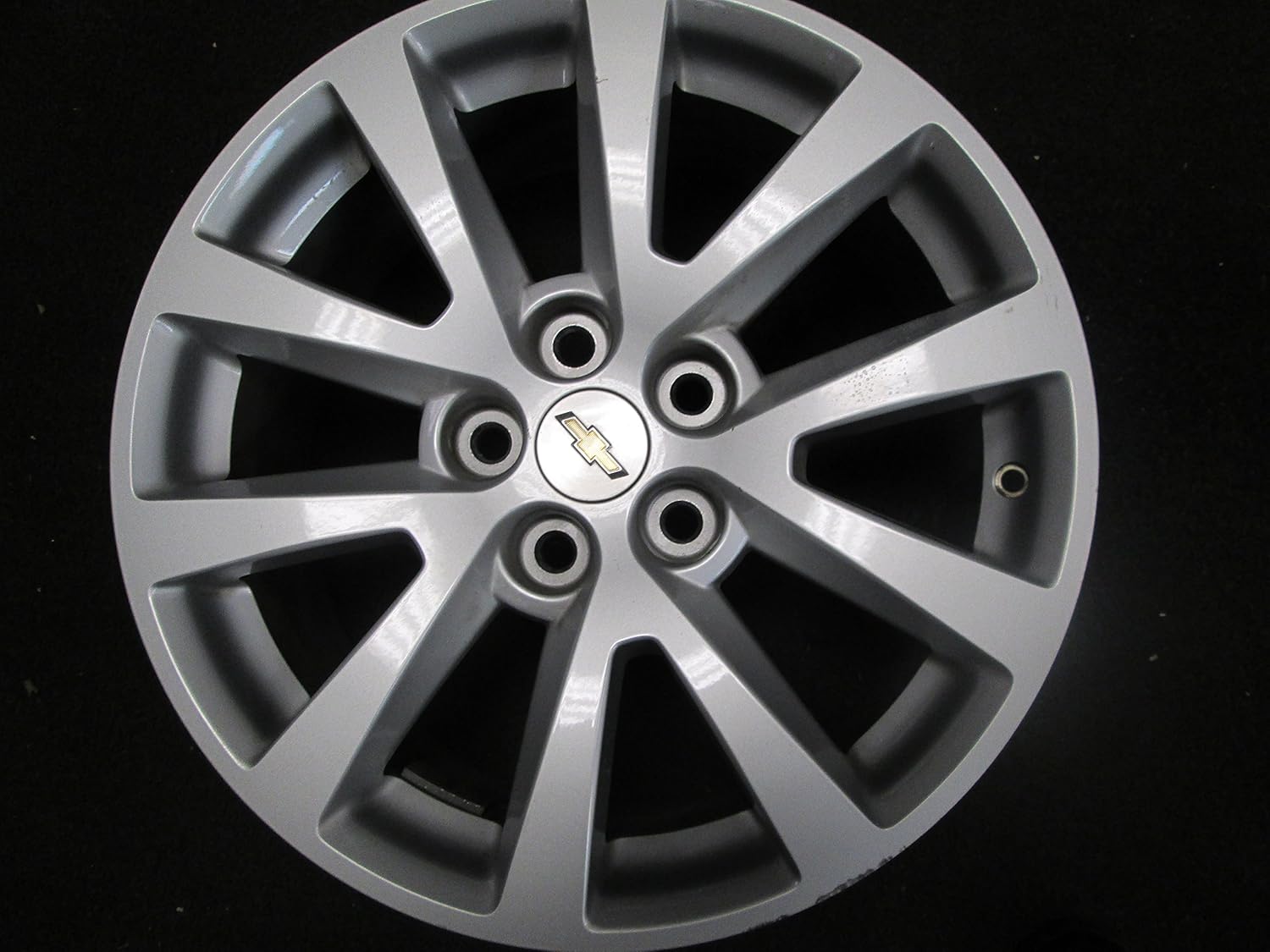 Amazon.com: COMPATIBLE WITH 18" CHEVROLET MALIBU WHEEL RIM FACTORY OEM ...