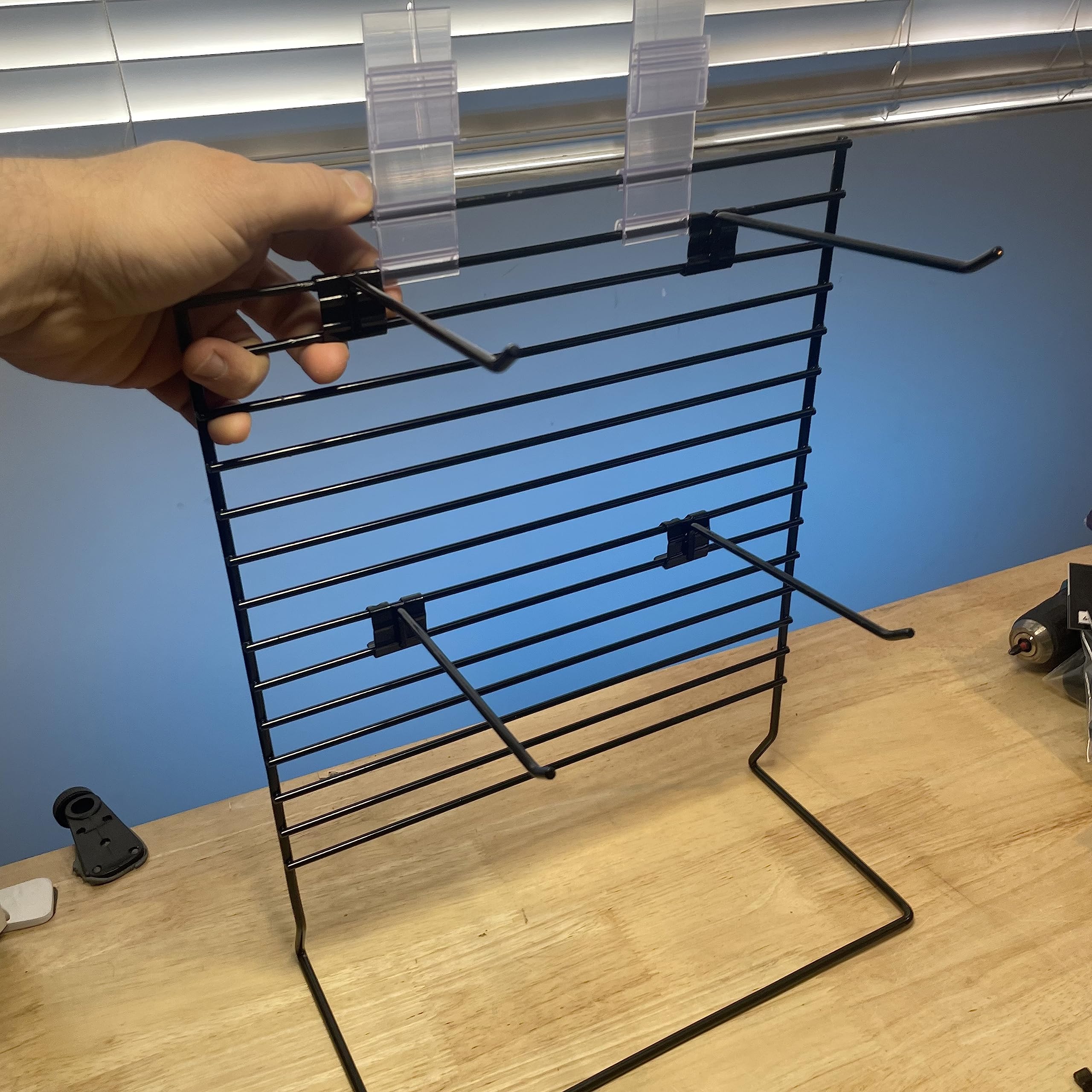 Snapklik.com : Tabletop Retail Display Stand Customizable Metal Stand ...