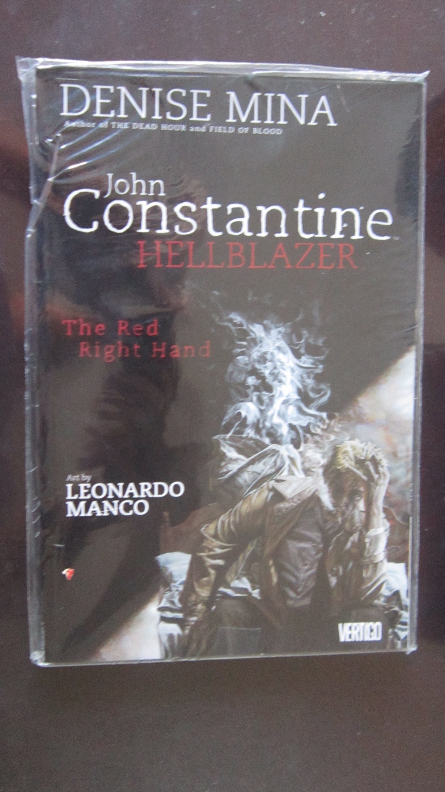 John Constantine Hellblazer: The Red Right Hand: Denise Mina, Leonardo ...